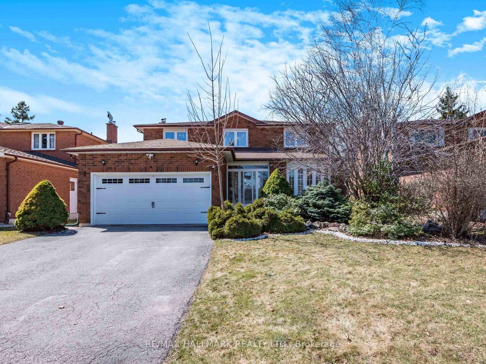9 Addison Street, Richmond Hill, ON L4C 7M2