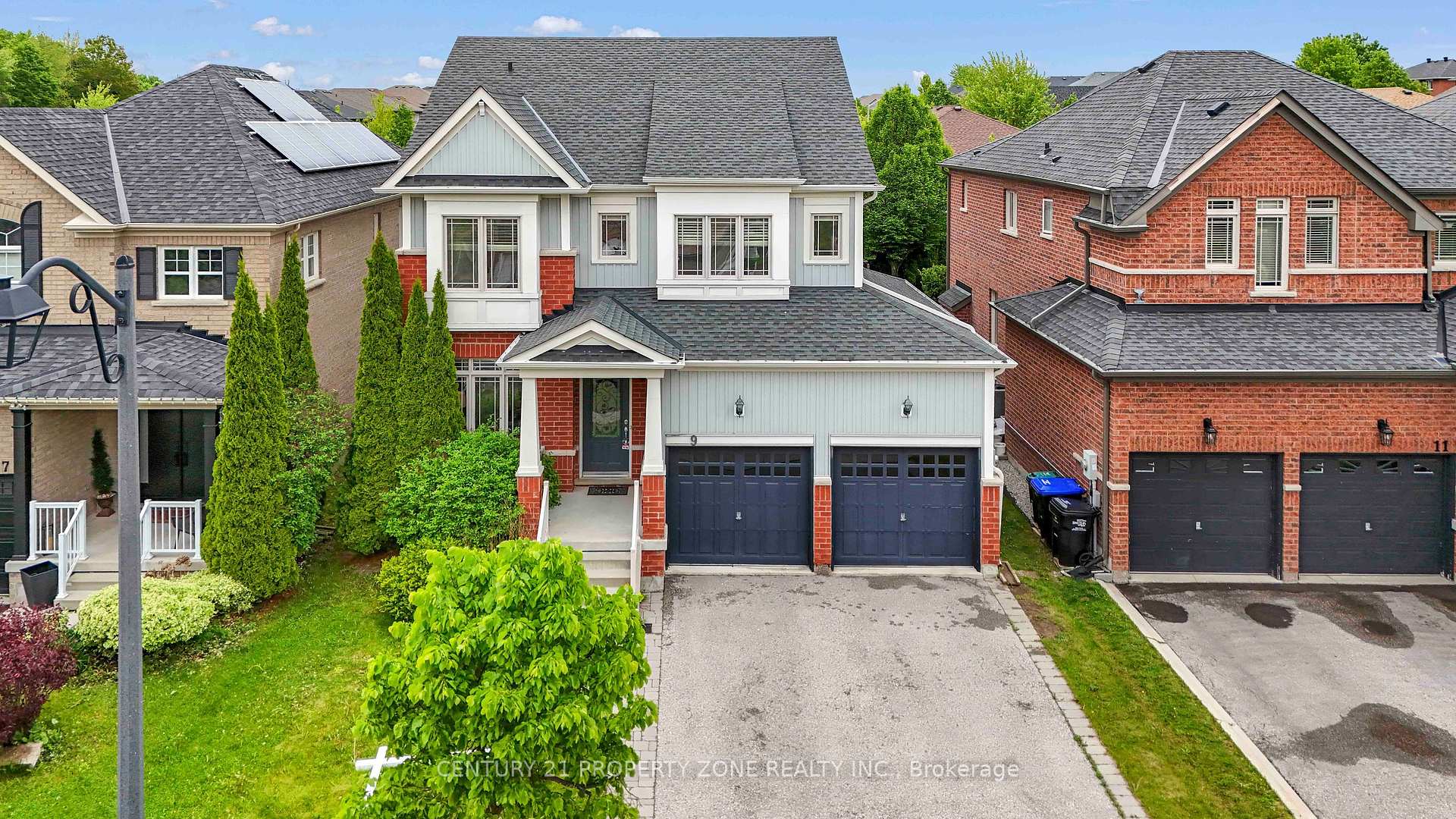 9 Booth Street, Bradford West Gwillimbury, ON L3Z 0A3