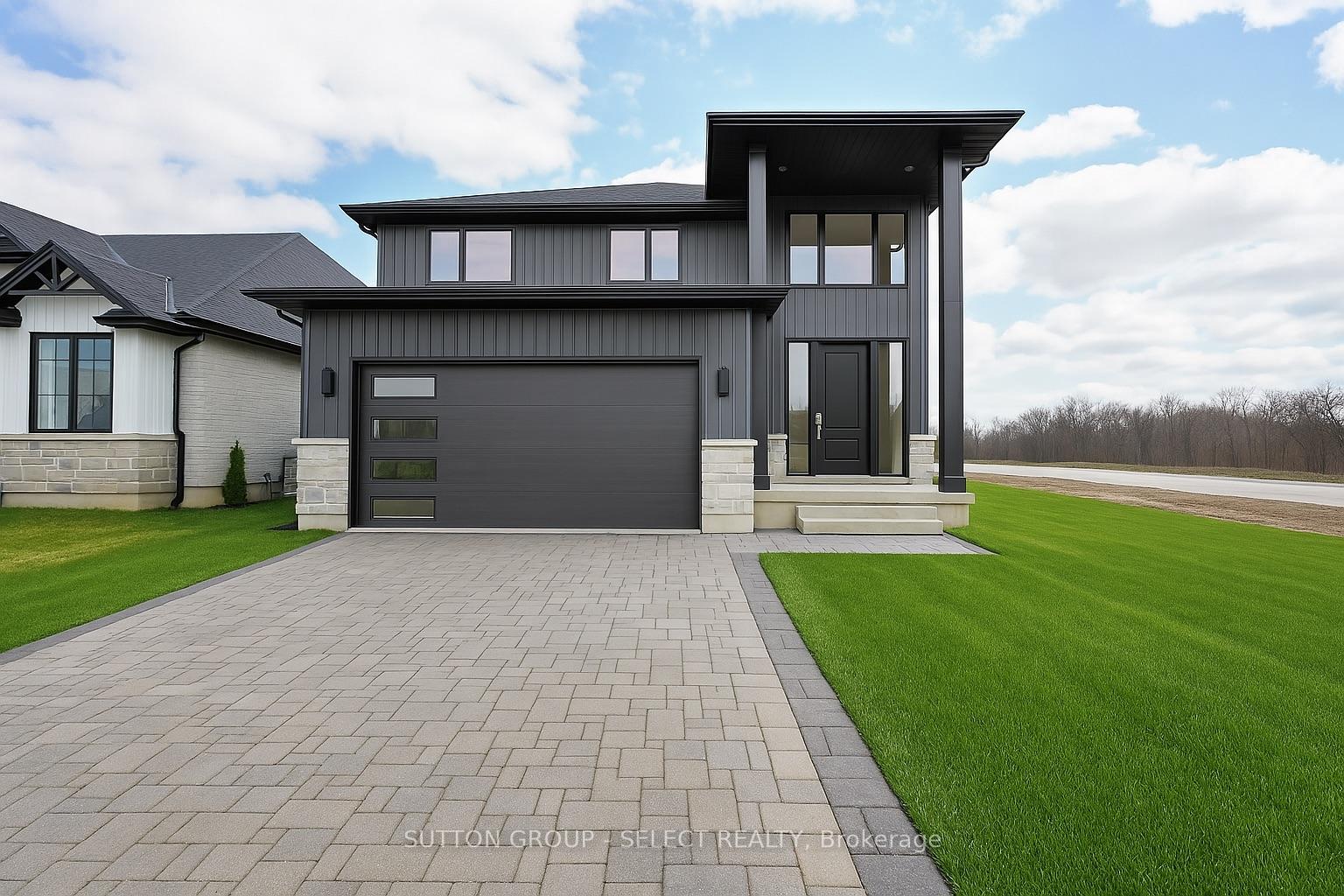 9 BRISCOE Crescent, Strathroy Caradoc, ON N7G 4E1