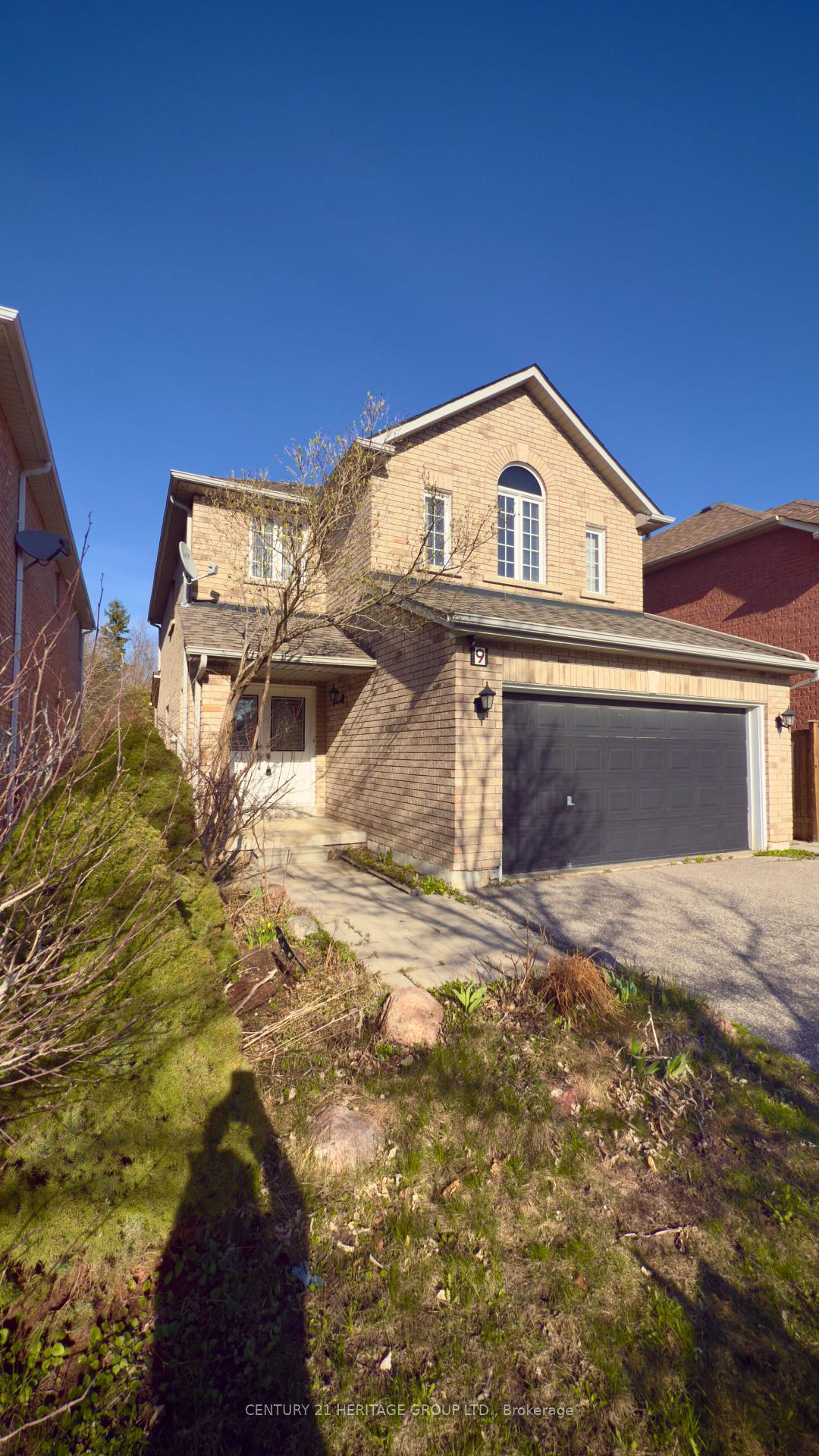 9 Headwater Crescent, Richmond Hill, ON L4E 4G1