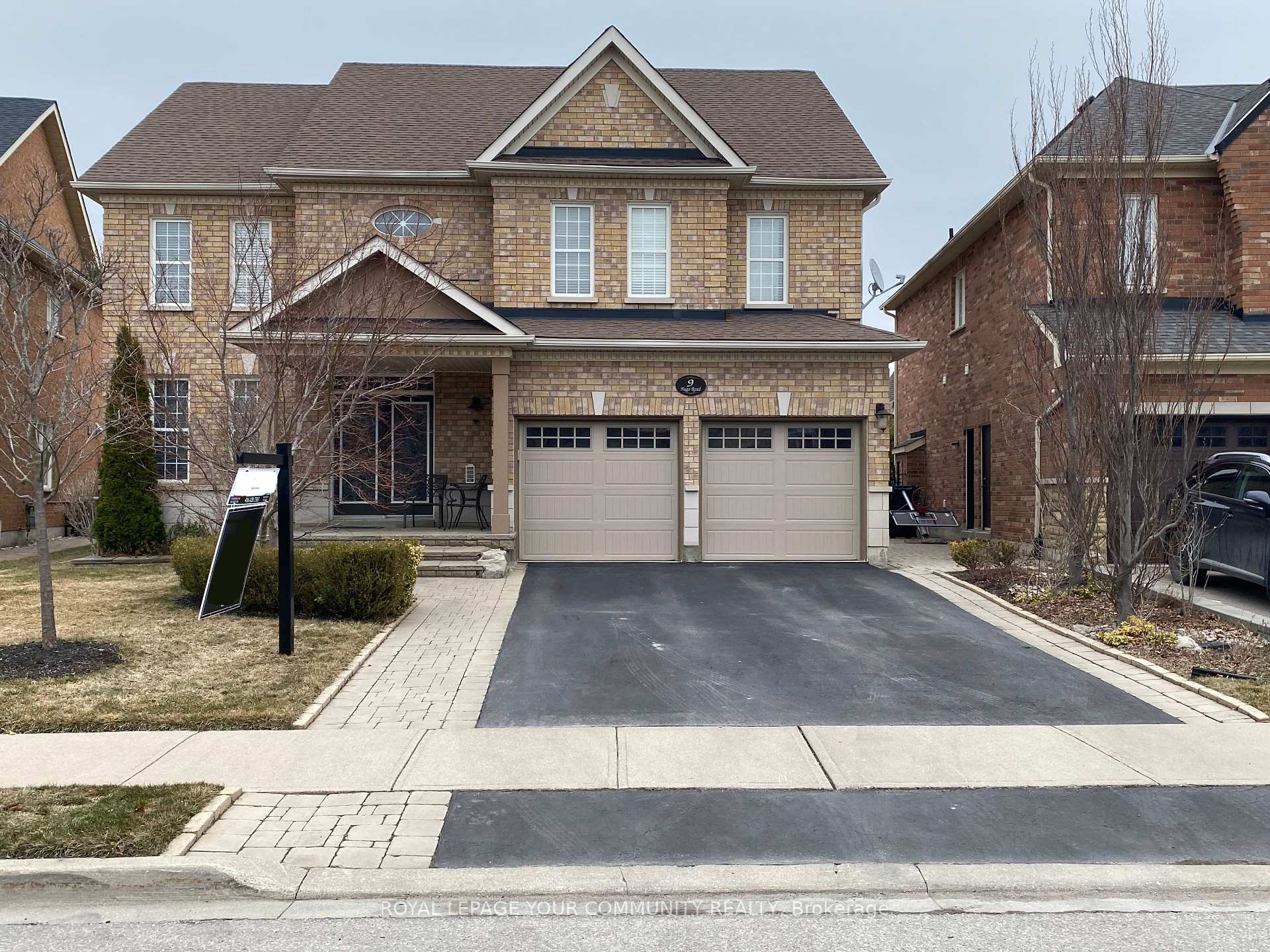 9 Hugo Road, Brampton, ON L6P 1W4