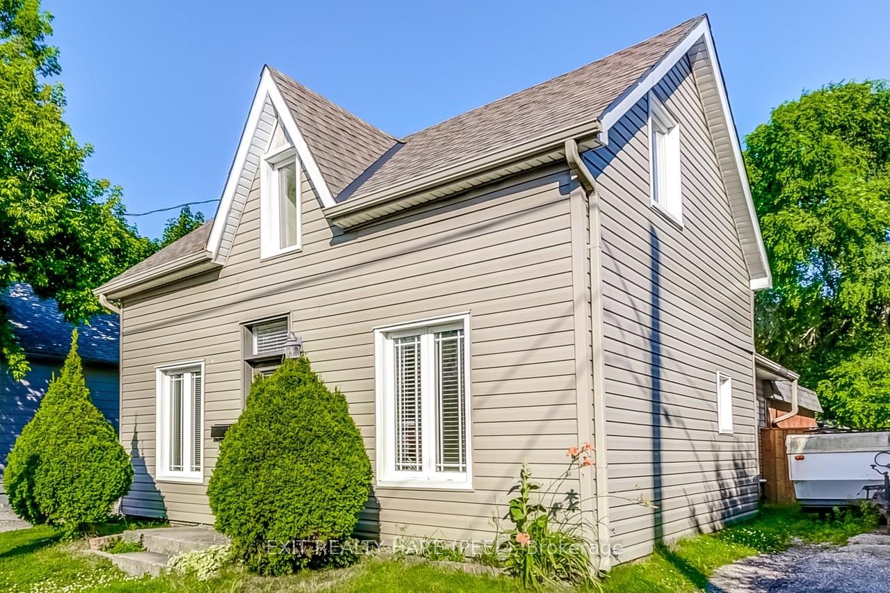 9 Jessie Street, Brampton, ON L6Y 1L3