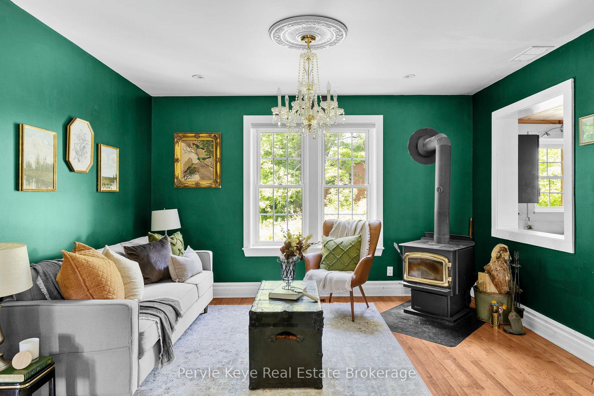 9 King Street, Bracebridge, ON P1L 1H4