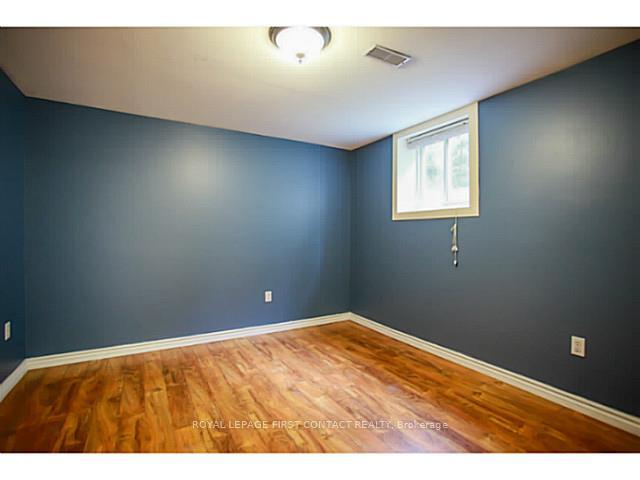Basement - 9 REDWOOD *LOWER LEVEL* Court, Barrie, ON L4M 5G7