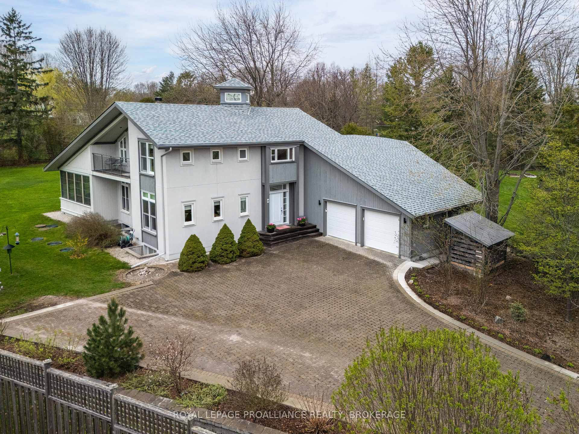 9 Starr Place, Kingston, ON K7L 4V1