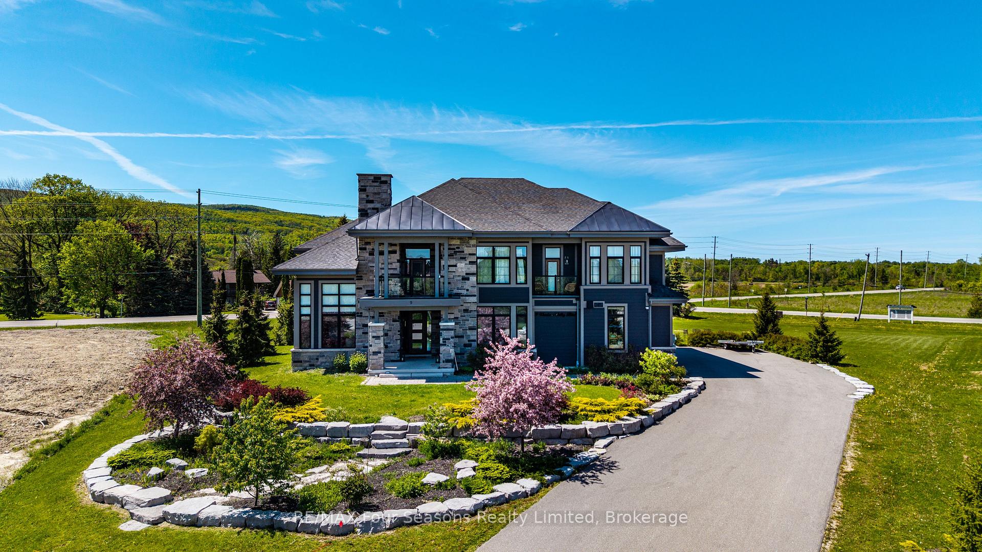 Clearview Real Estate MLS® Listings & Houses For Sale