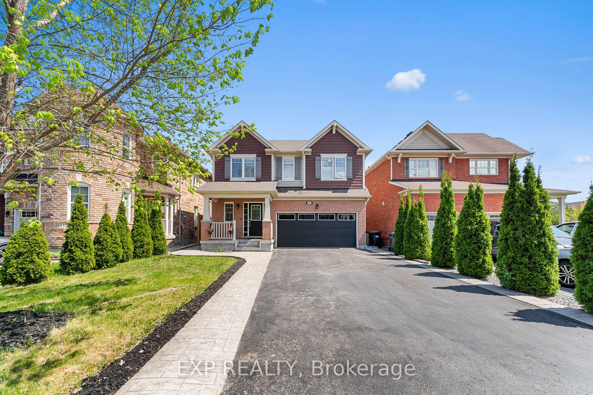 90 Mccleave Crescent, Brampton, ON L6Y 4Y8