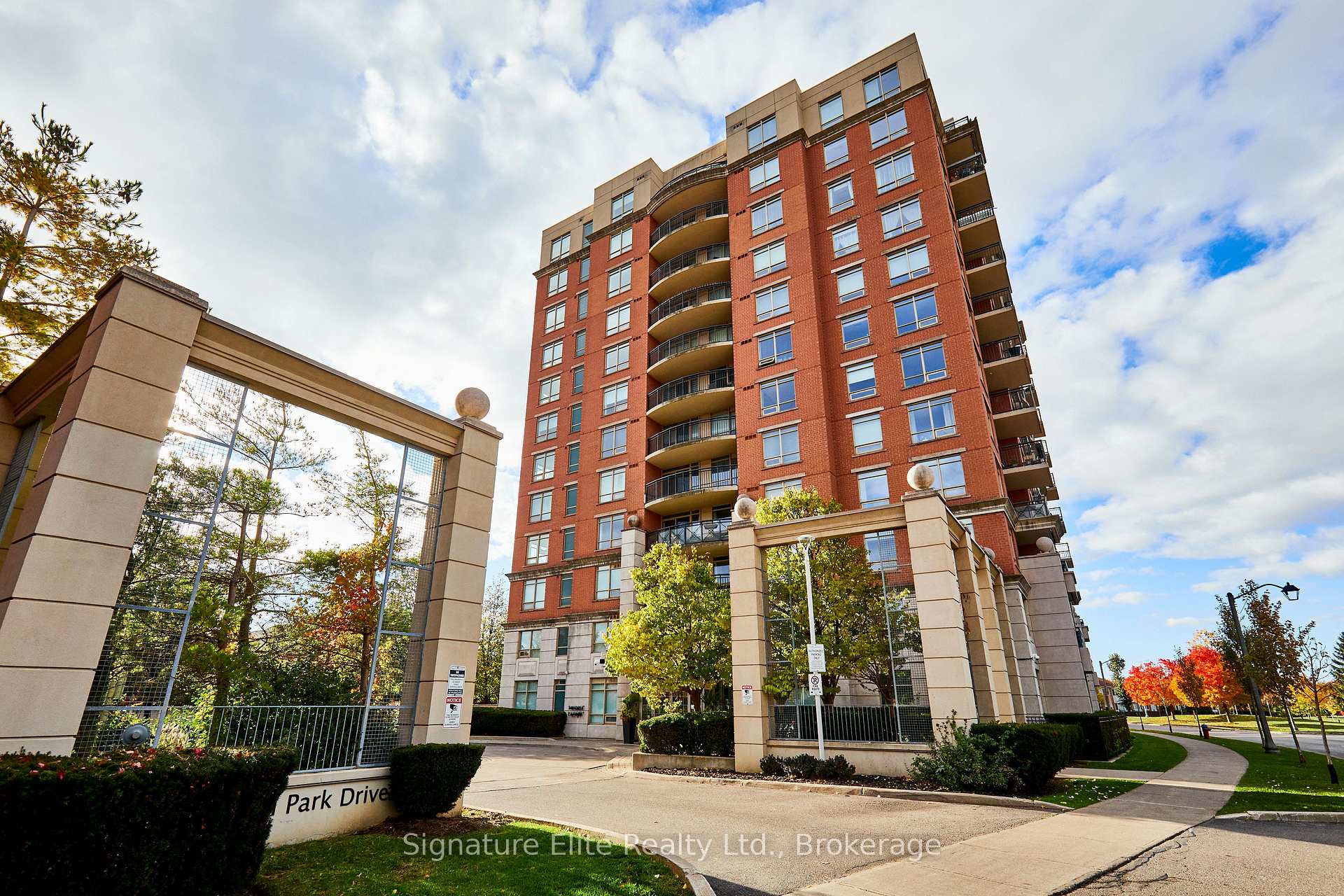 901 - 2325 Central Park Drive, Oakville, ON L6H 0E2