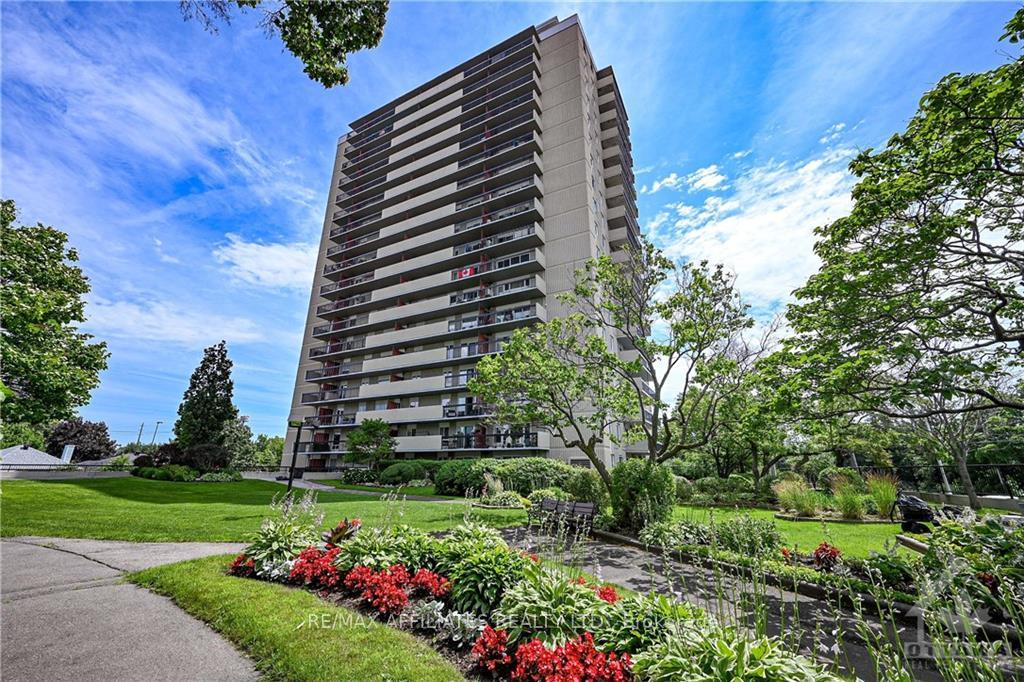 903 - 158C MCARTHUR Avenue, Vanier and Kingsview Park, ON K1L 8E7