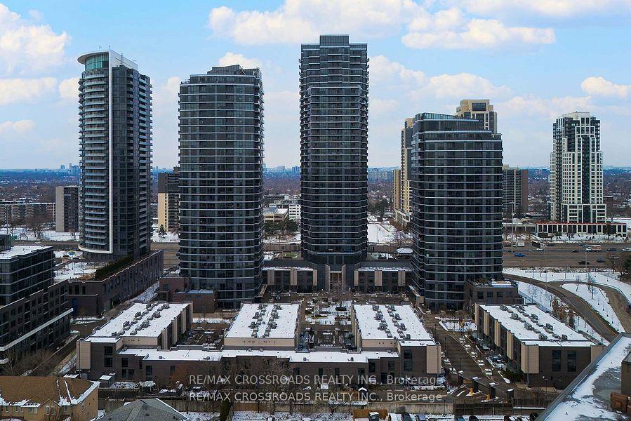 903 - 9 Valhalla Inn Road, Toronto, ON M9B 0B3