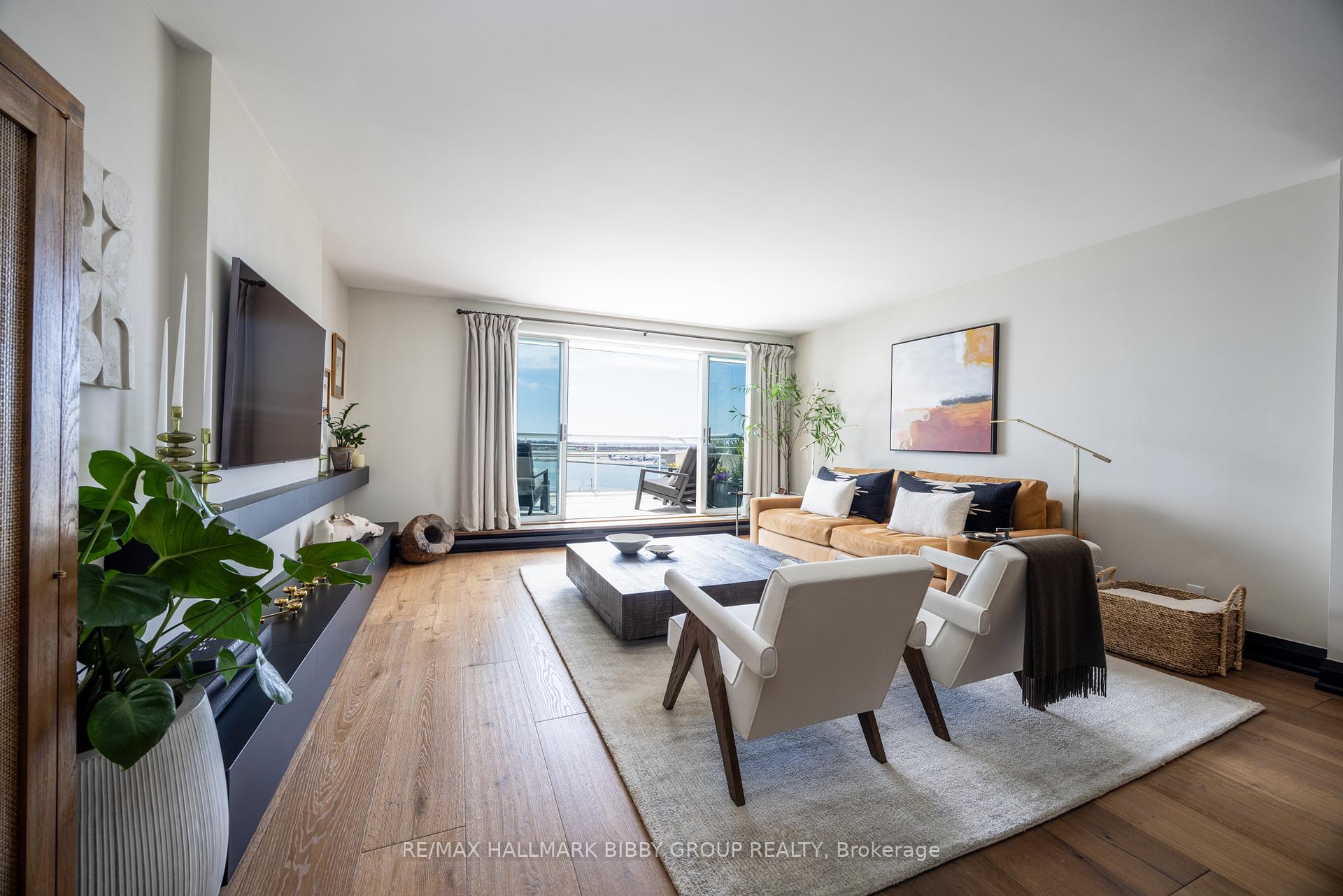 903E - 460 Queens Quay W, Toronto, ON M5V 2Y4