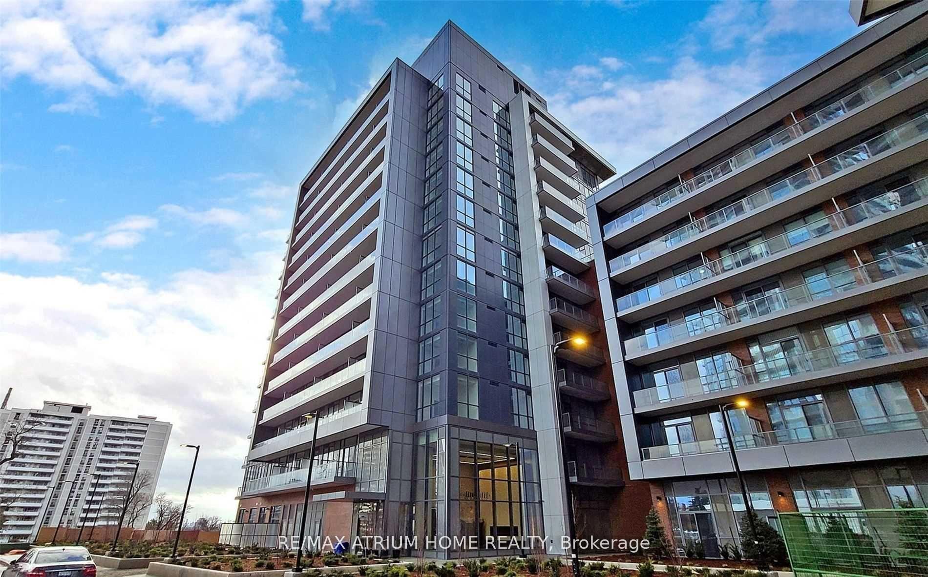 905 - 36 Forest Manor Road, Toronto, ON M2J 1M1