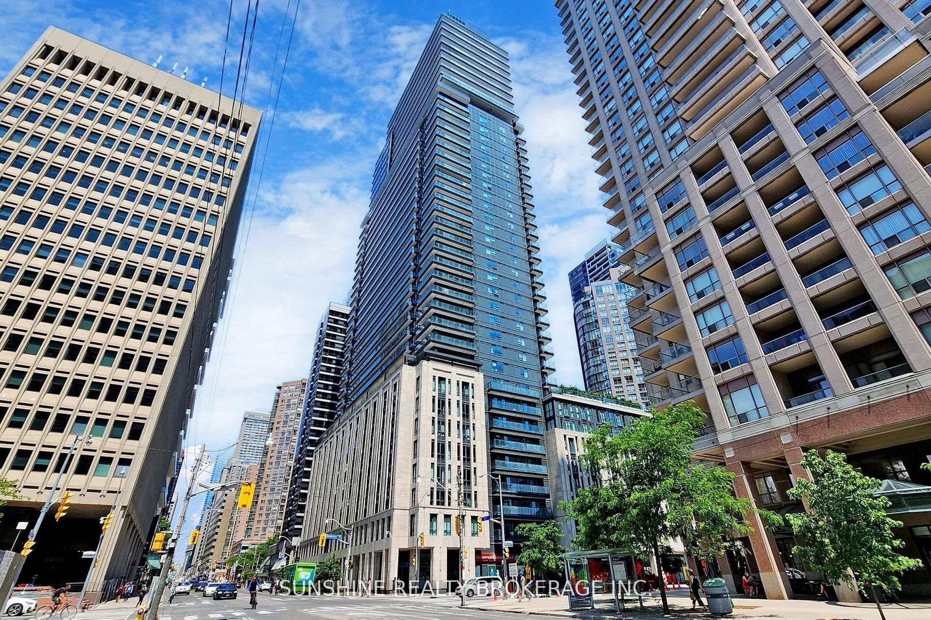905 - 955 Bay Street, Toronto, ON M5C 0C6