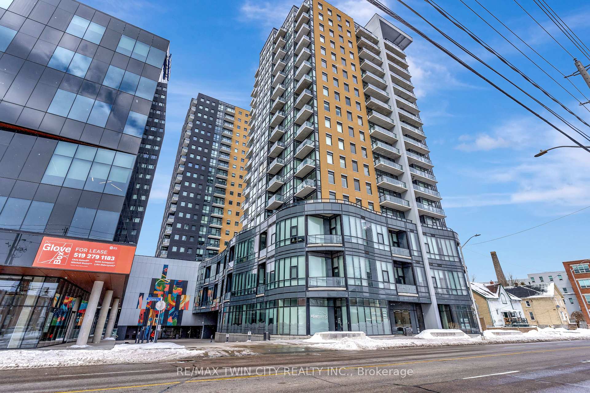 906 - 104 Garment Street, Waterloo, ON N2G 0C8