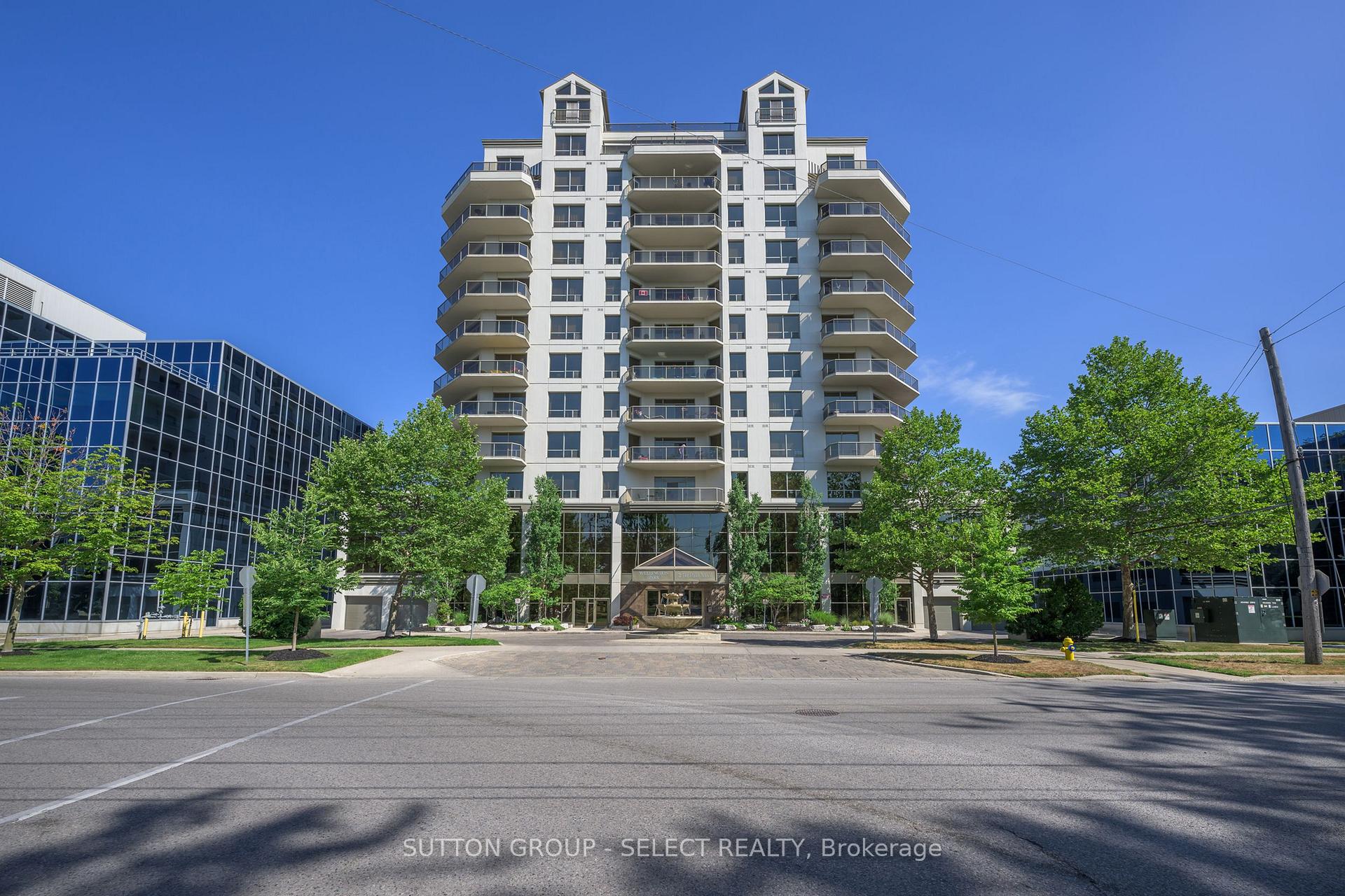 906 - 250 Pall Mall Street, London East, ON N6A 6K3
