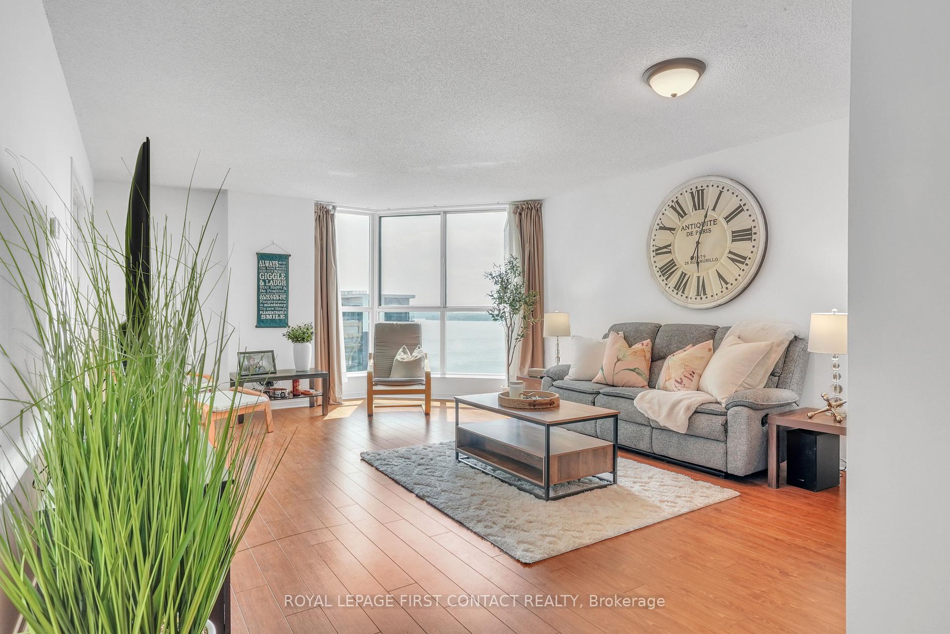 908 - 140 Dunlop Street E, Barrie, ON L4M 6H9