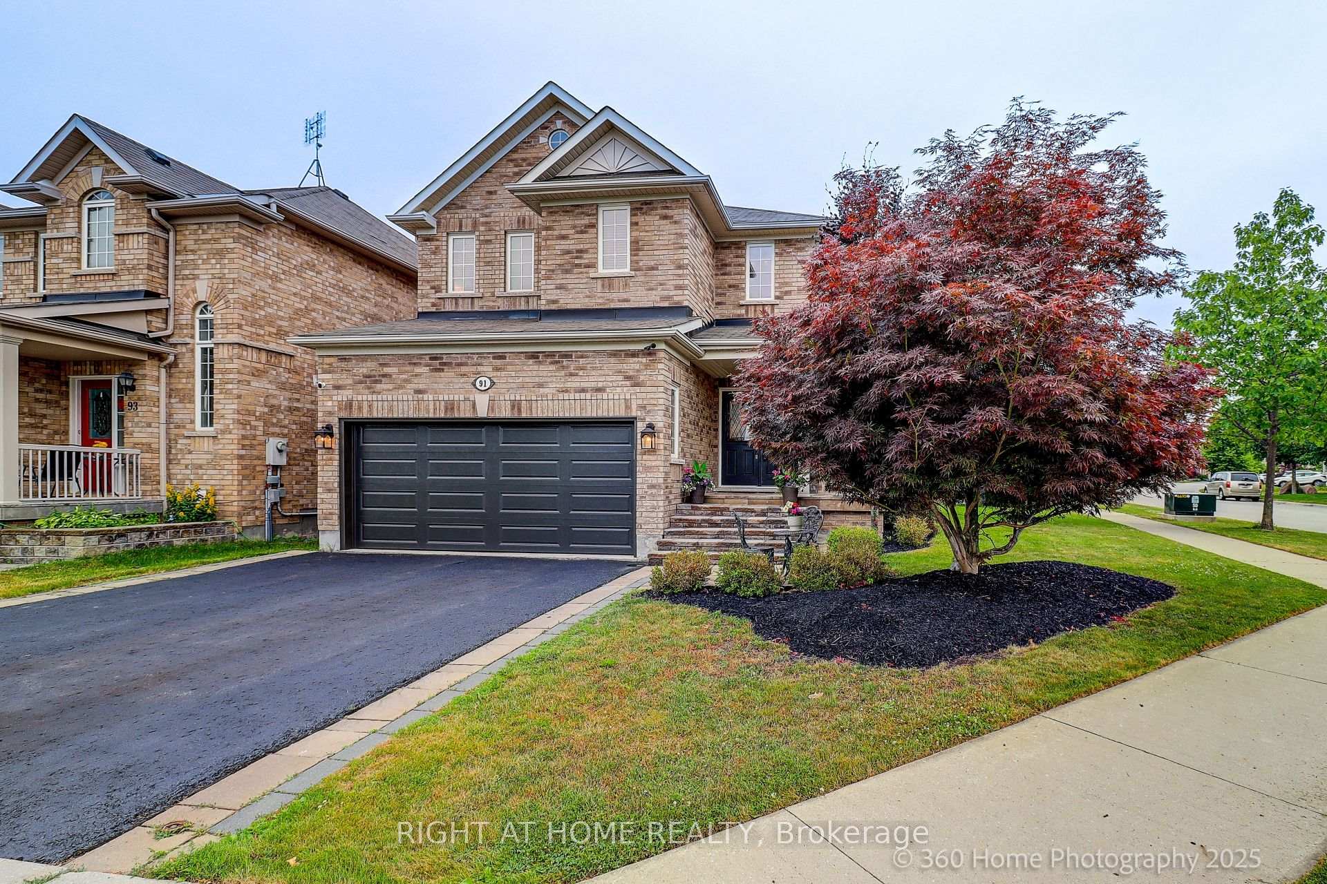 91 Florence Drive, Whitby, ON L1R 0K4