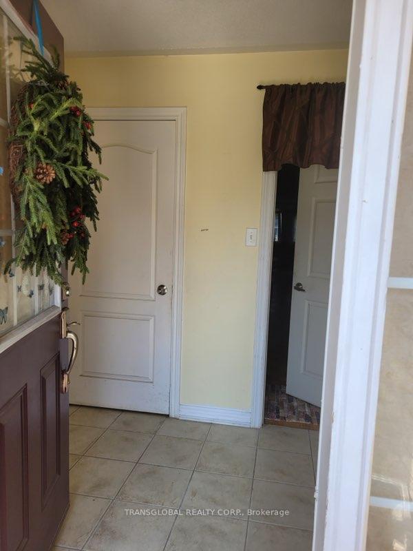 91 Nasir Crescent, Vaughan, ON L6A 3B2