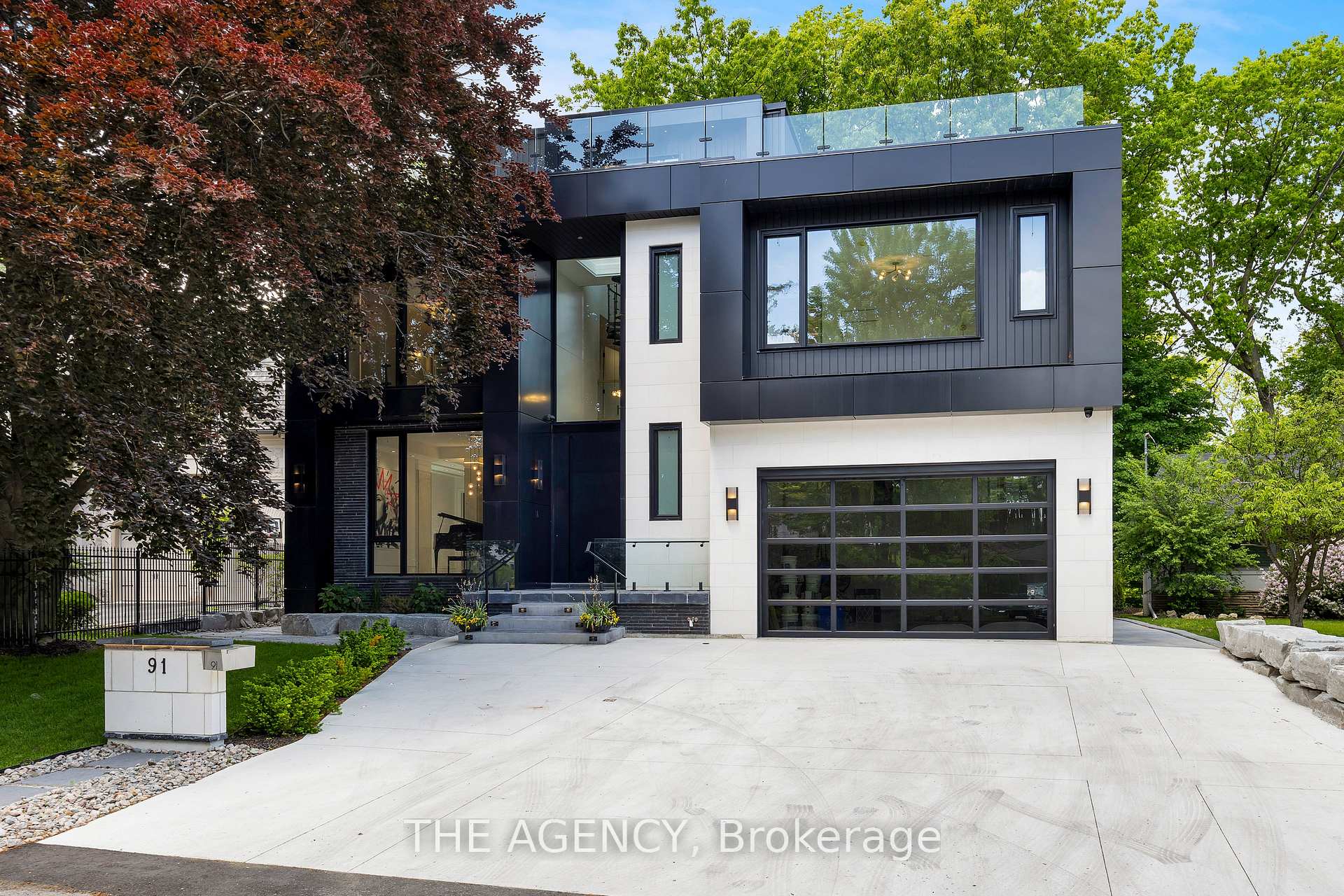 91 Valecrest Drive, Toronto, ON M9A 4P5