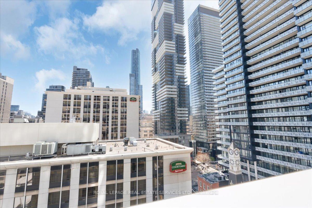 911 - 501 Yonge Street, Toronto, ON M4Y 0G8