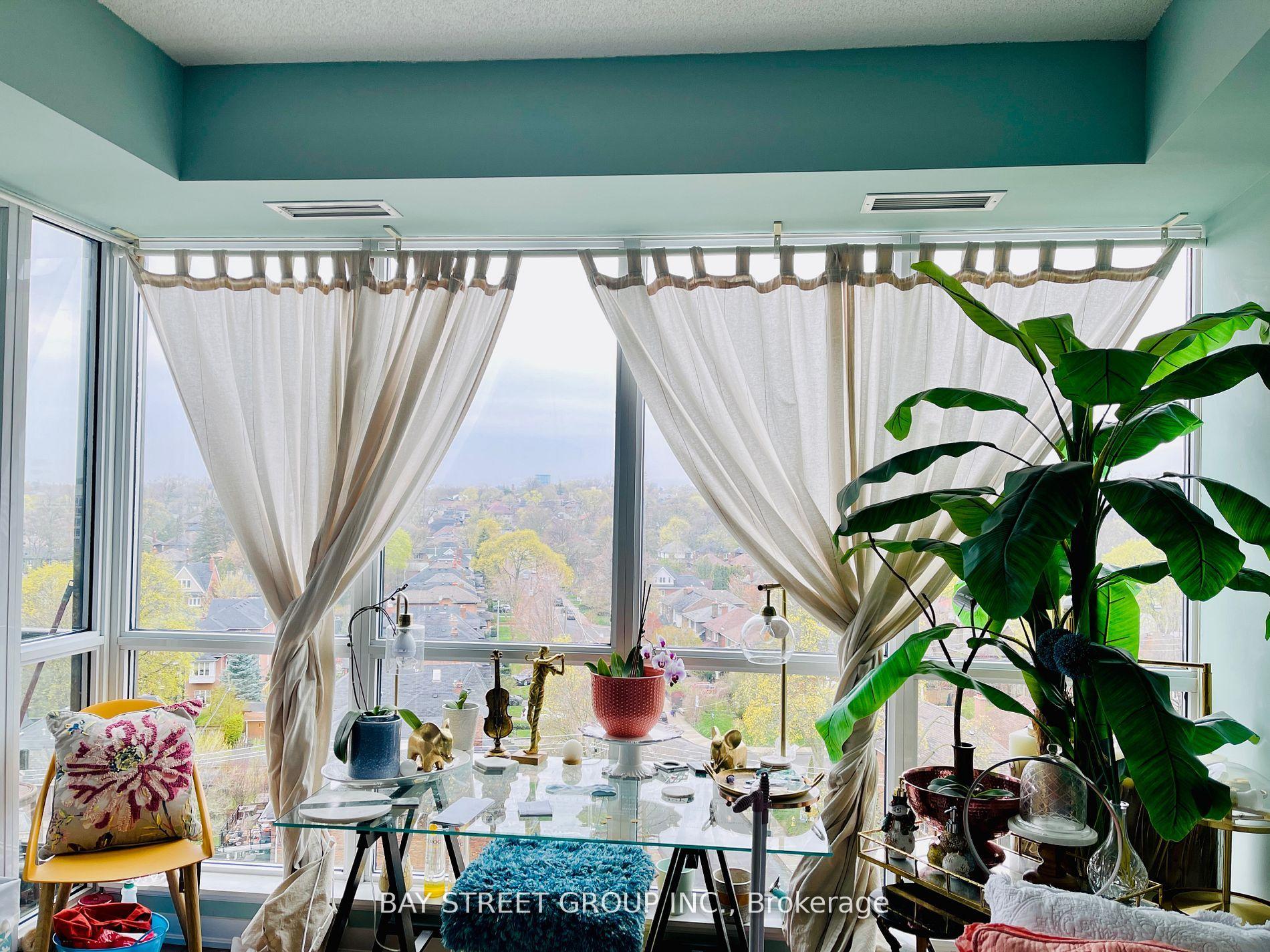 911(Master Bedroom) - 60 Berwick Avenue, Toronto, ON M5P 1H1