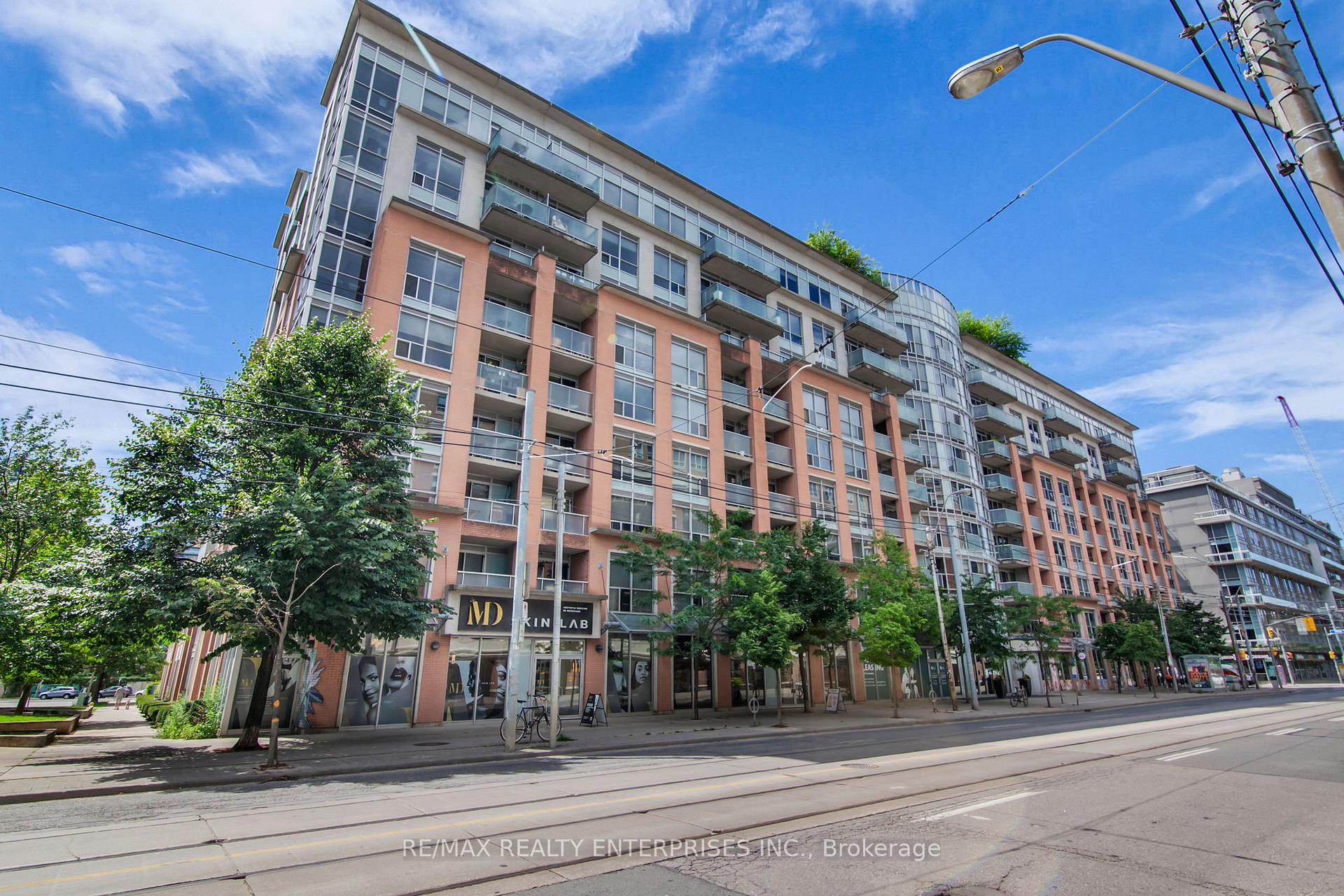 913 - 1005 King Street, Toronto, ON M6K 3M8