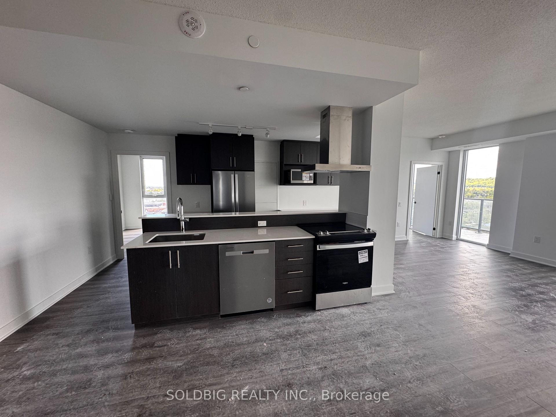 917 - 2872 Barton Street E, Hamilton, ON L8E 0L3