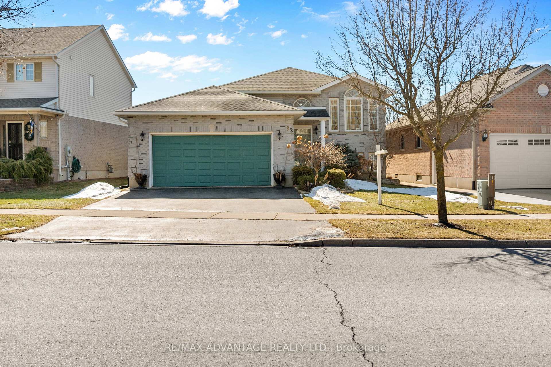 92 Axford Parkway, St. Thomas, ON N5R 6G7