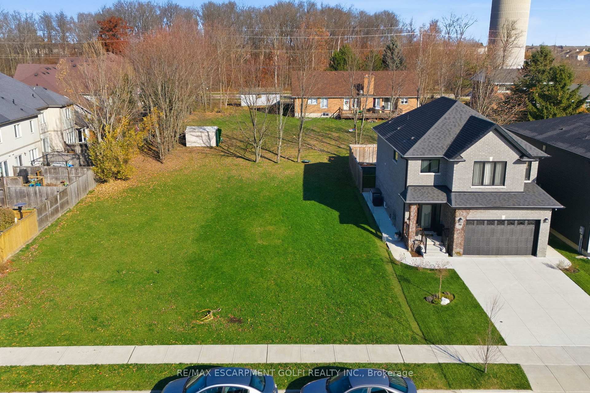 92 Gowland Drive, Hamilton, ON L0R 1C0