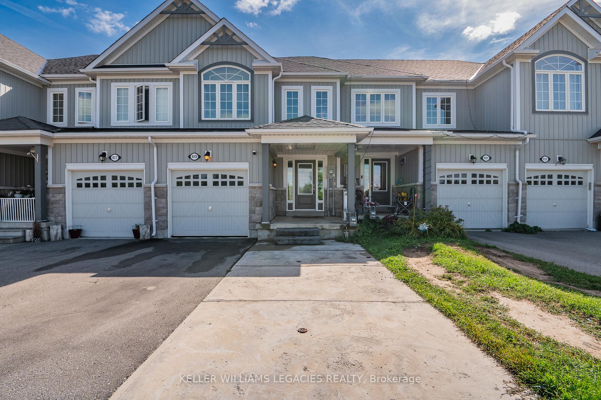 929 Cook Crescent, Shelburne, ON L9V 3V1