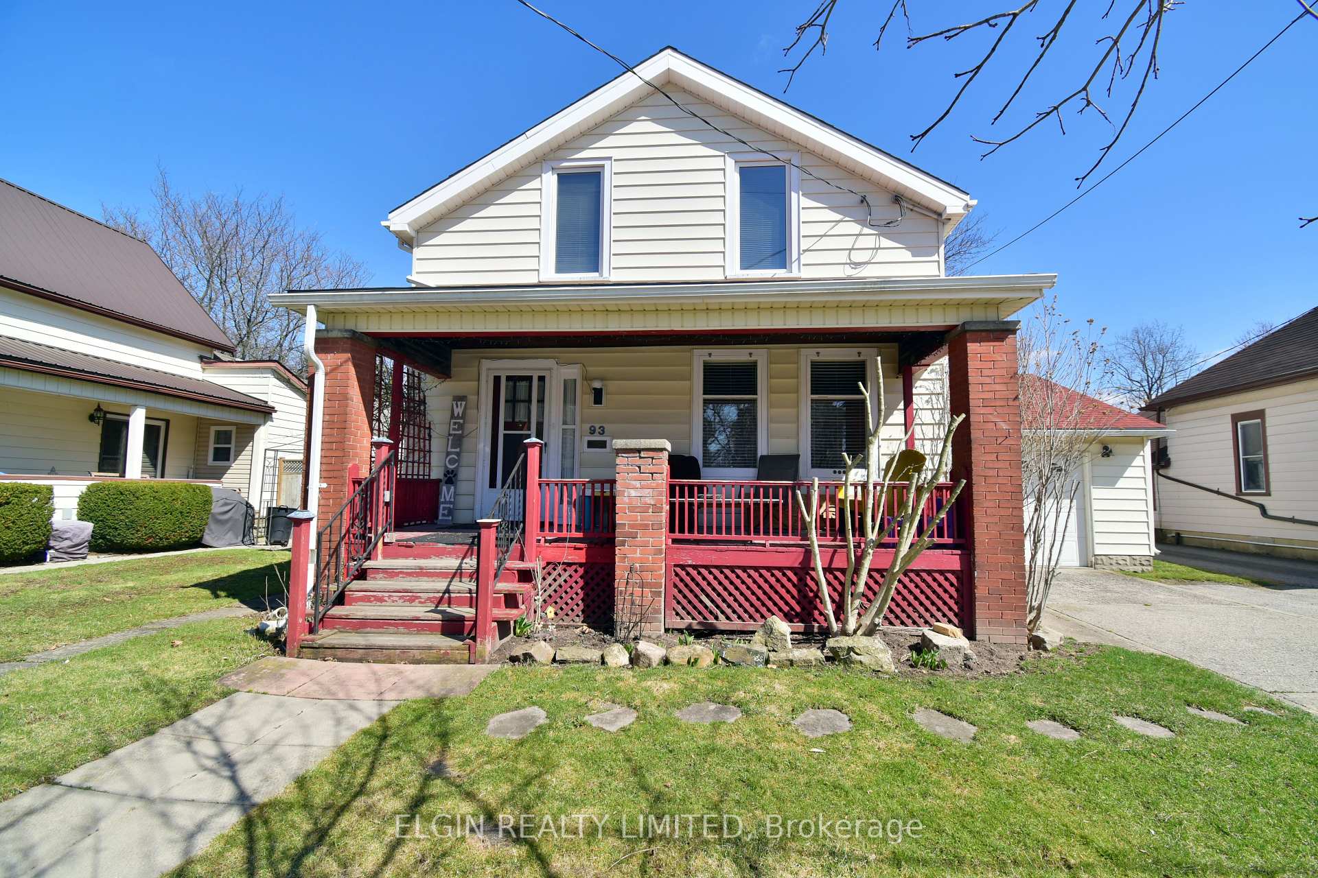 93 Alma Street, St. Thomas, ON N5P 3B2
