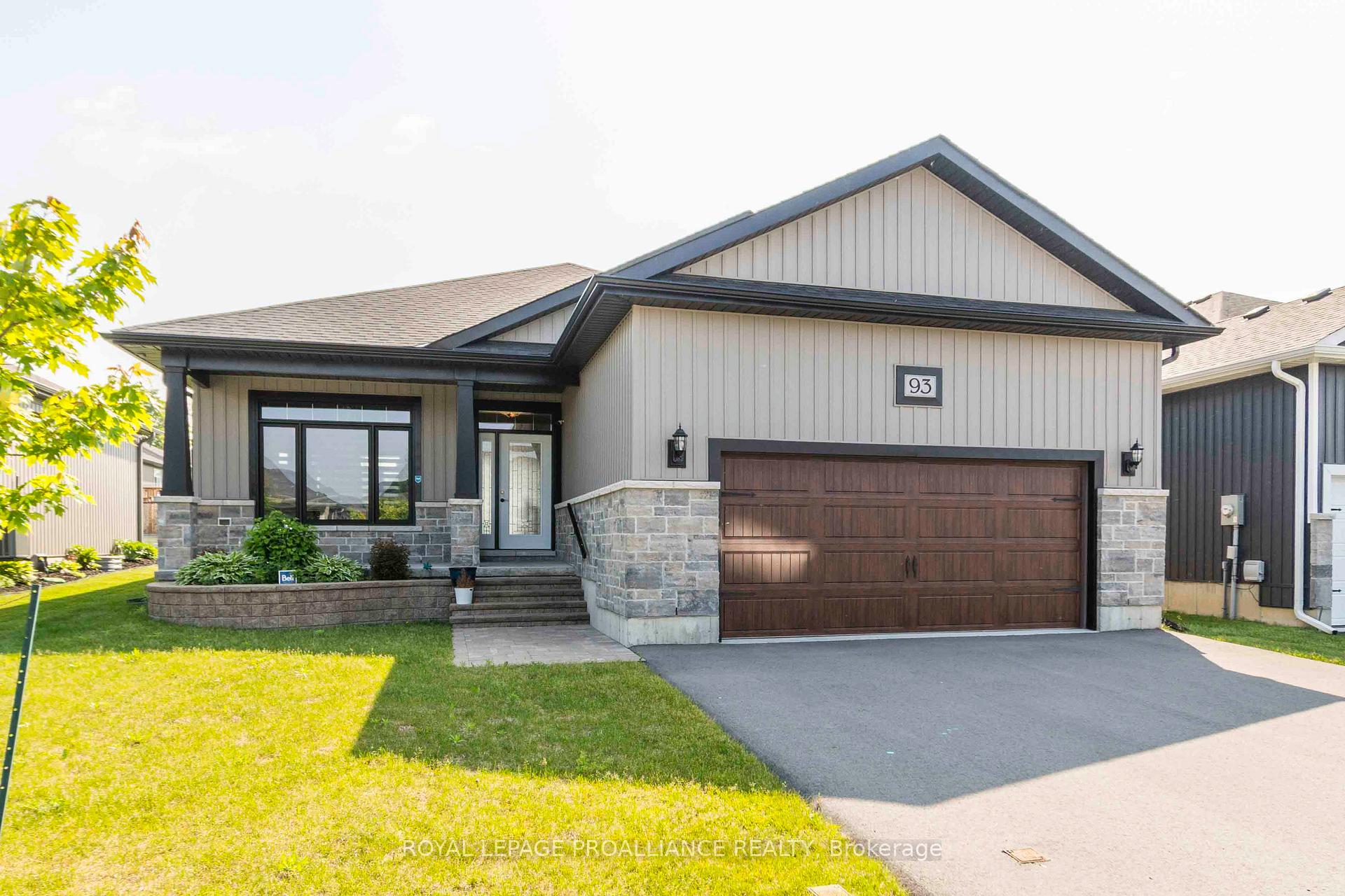 93 Ambrosia Terrace, Quinte West, ON K8V 0G7