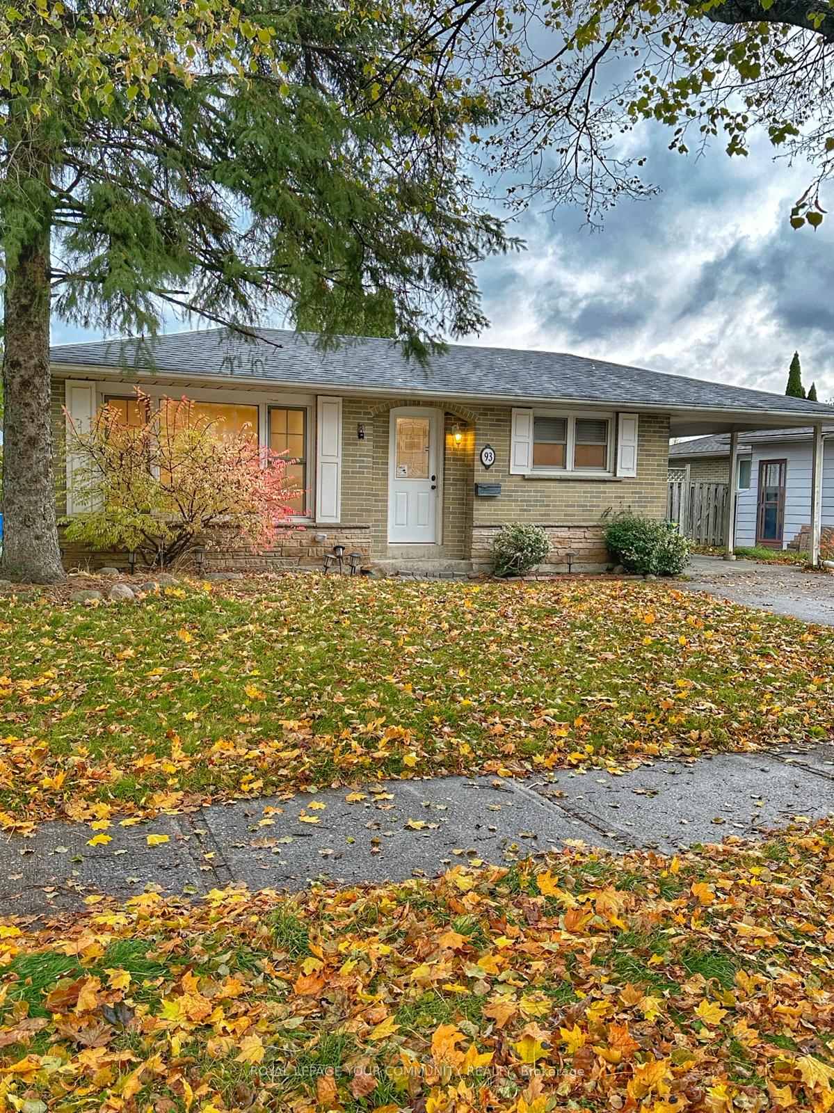 93 Hill Drive, Aurora, ON L4G 3A9