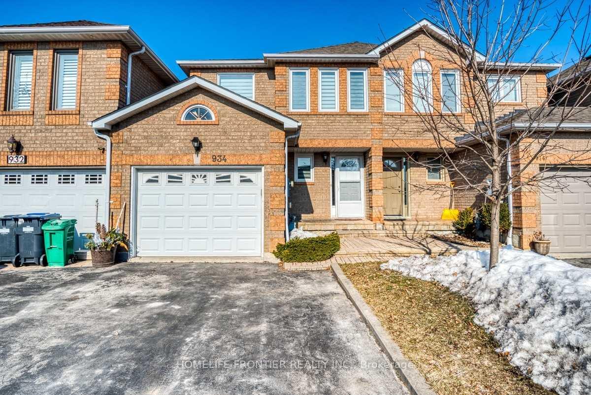 934 Cardington Street, Mississauga, ON L5V 1Z8
