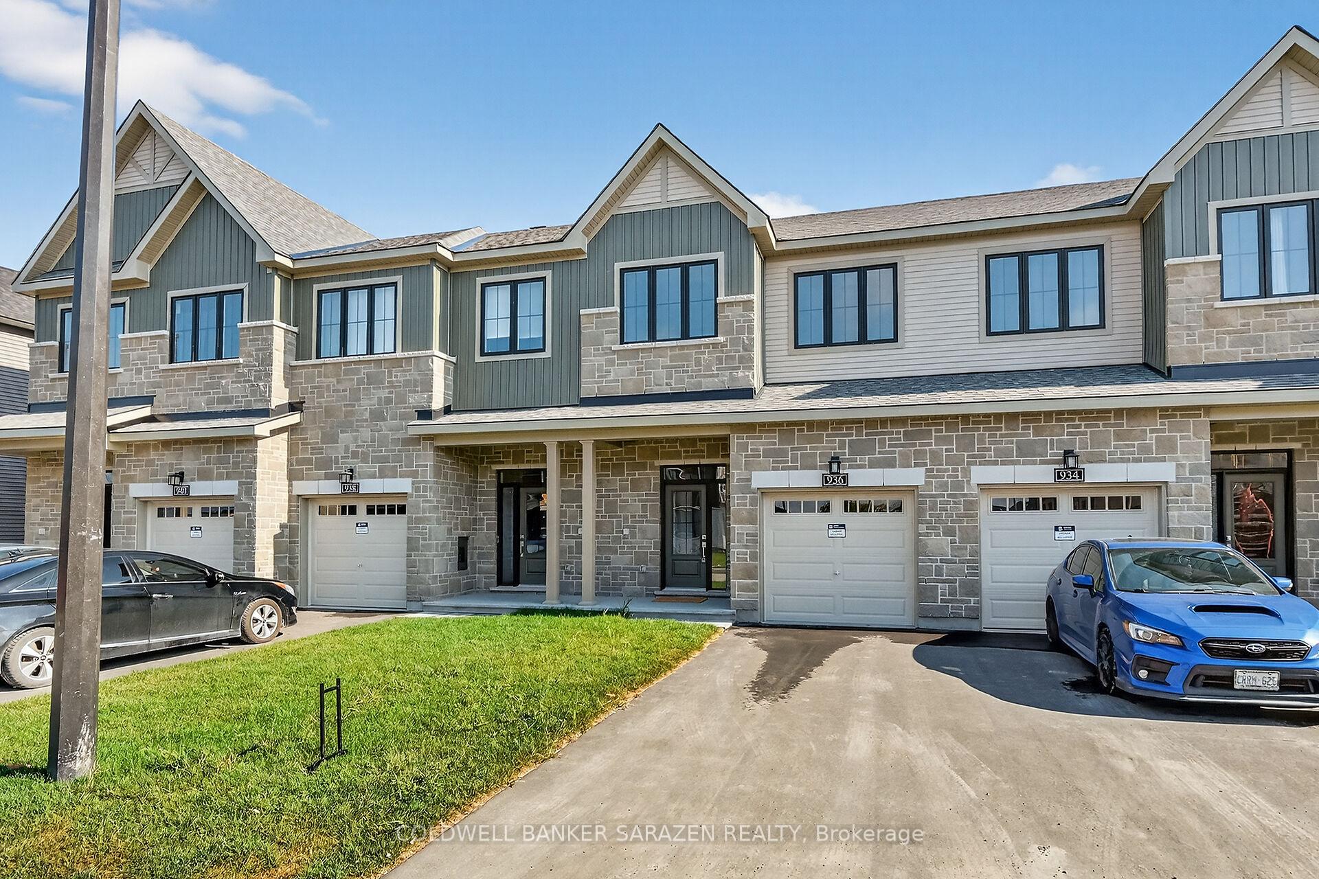 936 Eileen Vollick Crescent, Kanata, ON K2W 0M2