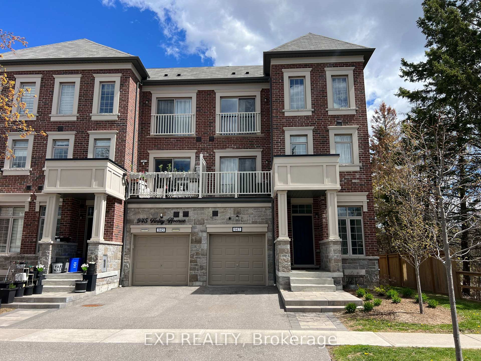 Ajax Real Estate MLS® Listings & Houses For Sale