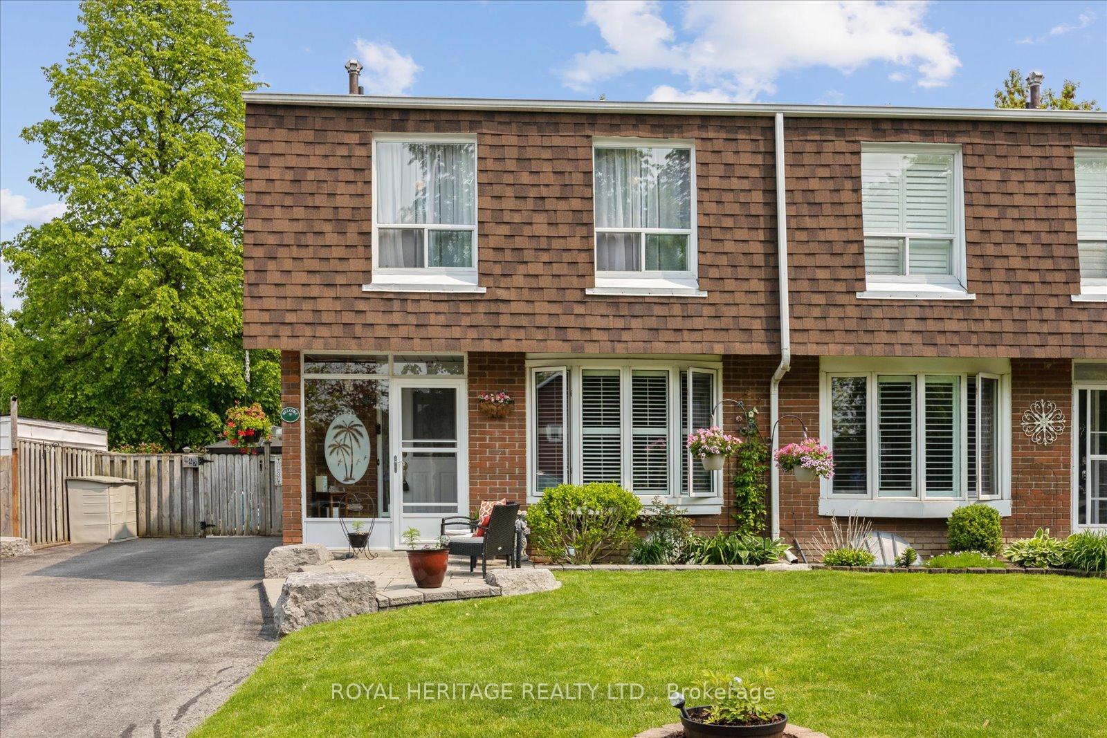 947 Harding Street, Whitby, ON L1N 1Y8