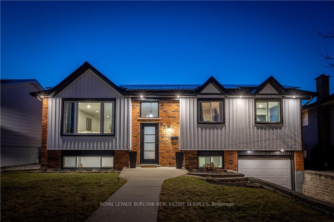 95 Eastbury Drive, Hamilton, ON L8E 3G4