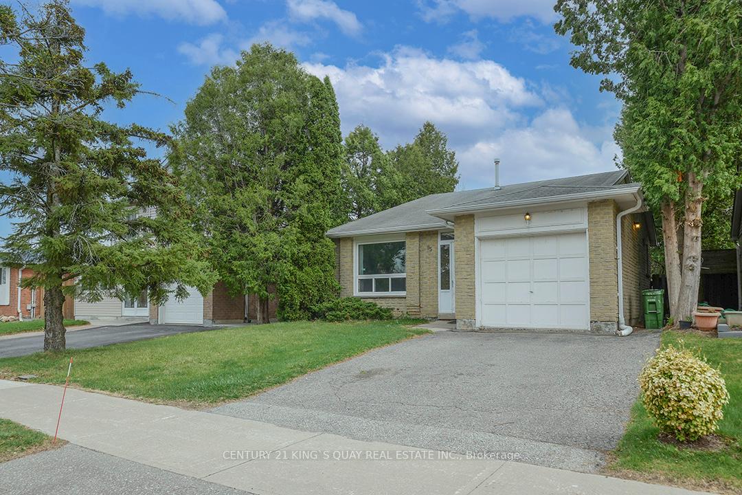 95 Goldhawk Trail, Toronto, ON M1V 1W4