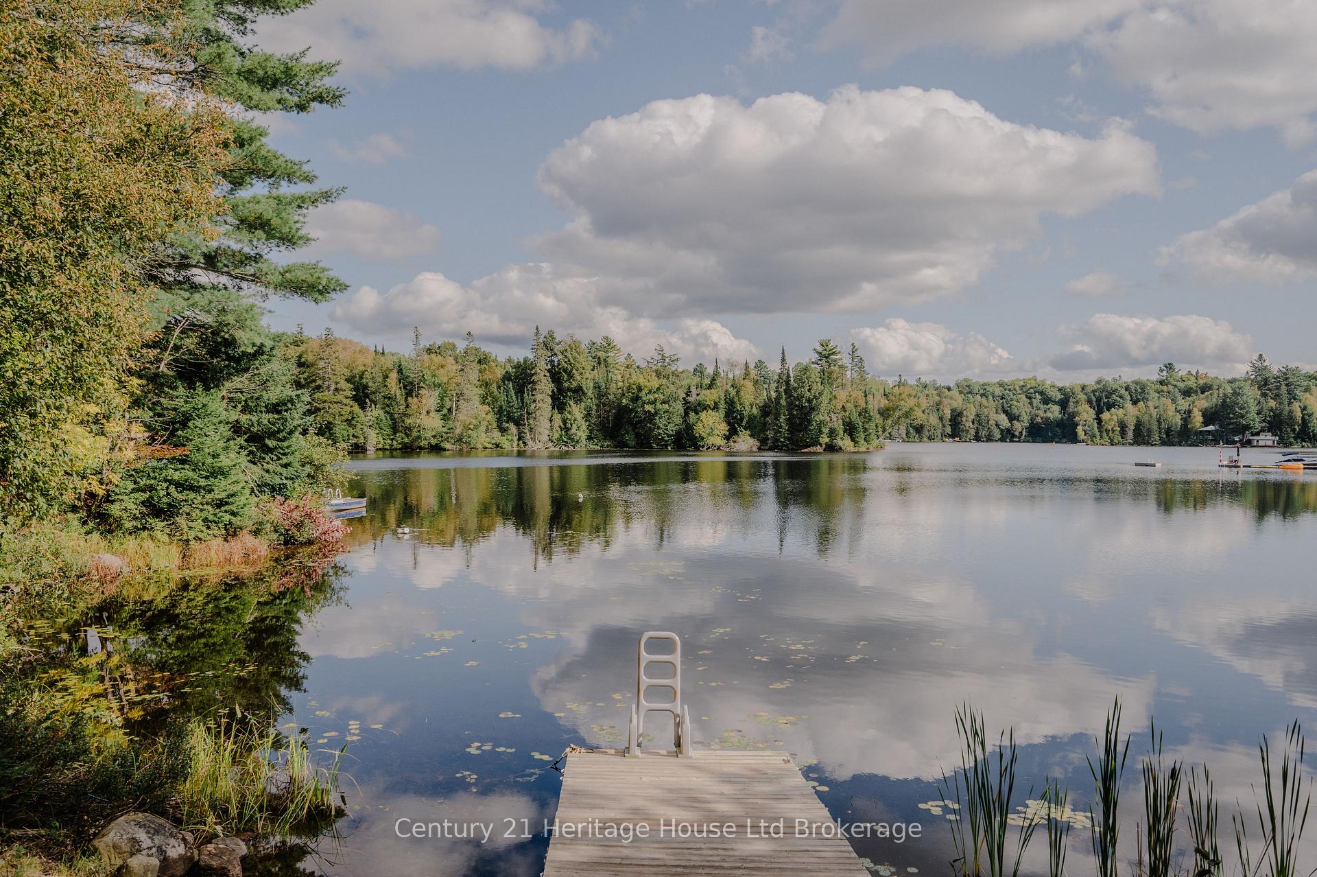 95 Gray Jay Lane, Kearney, ON P0A 1M0