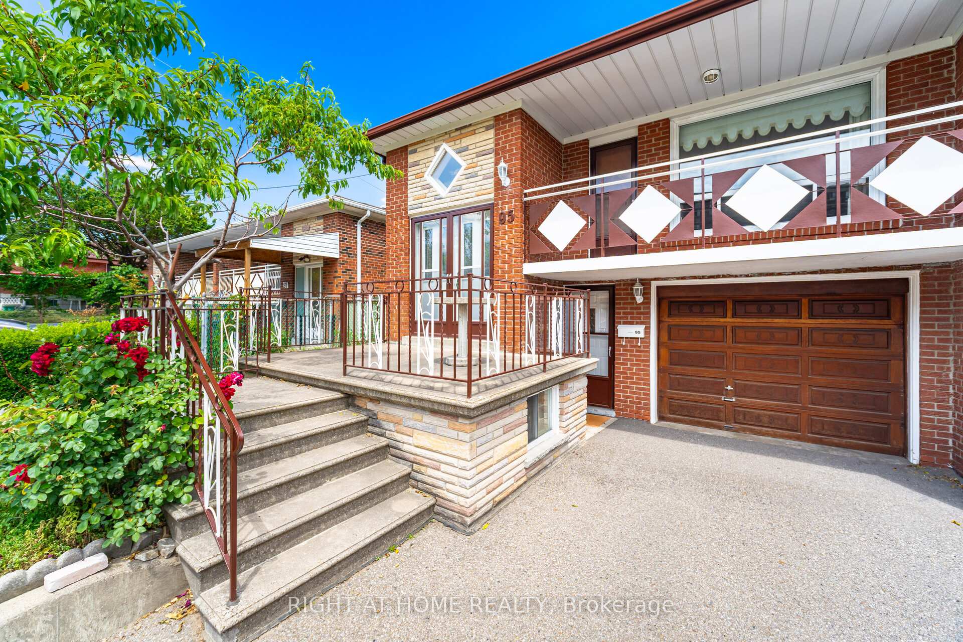 95 Milady Road, Toronto, ON M9L 2H9