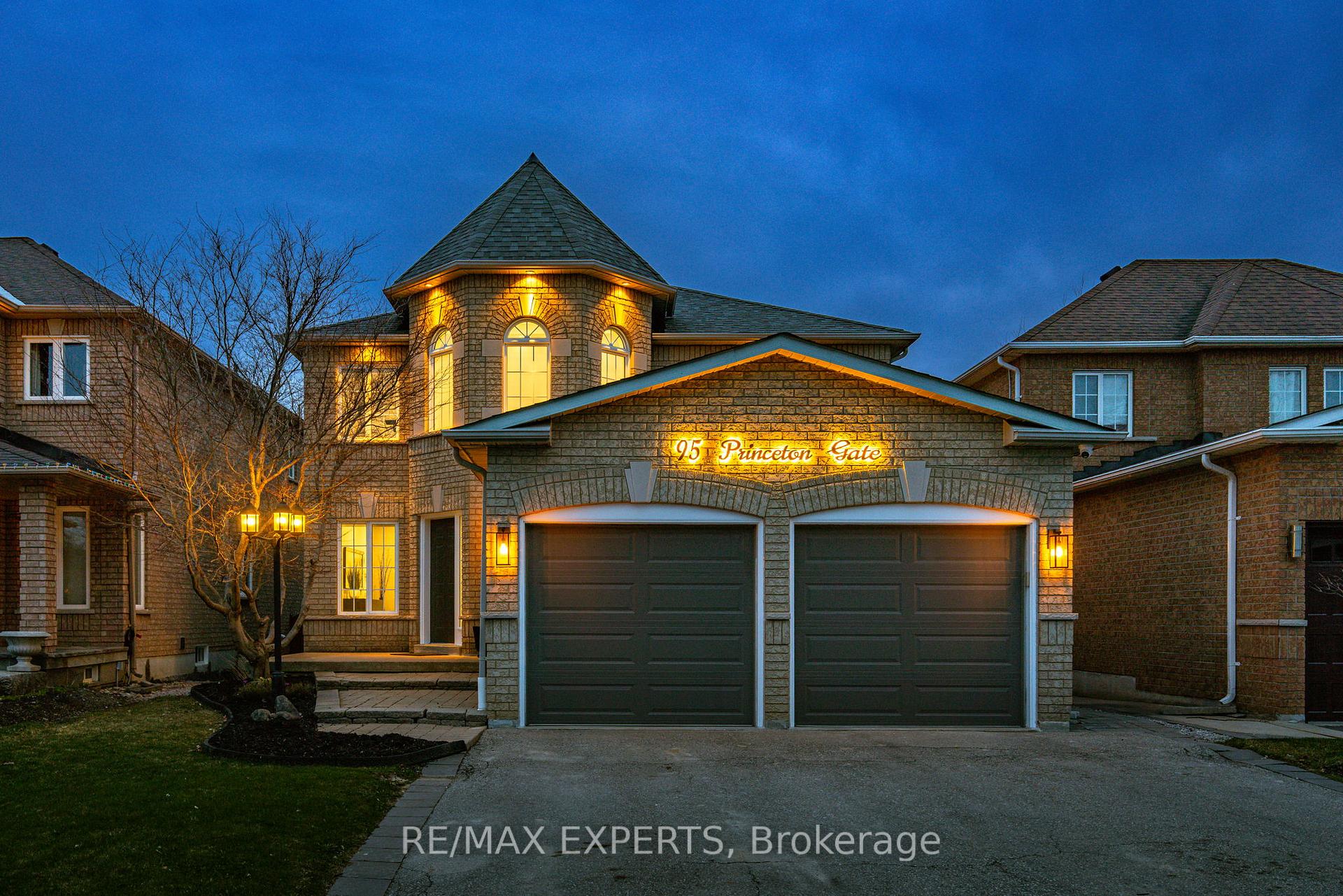 95 Princeton Gate, Vaughan, ON L6A 2S7