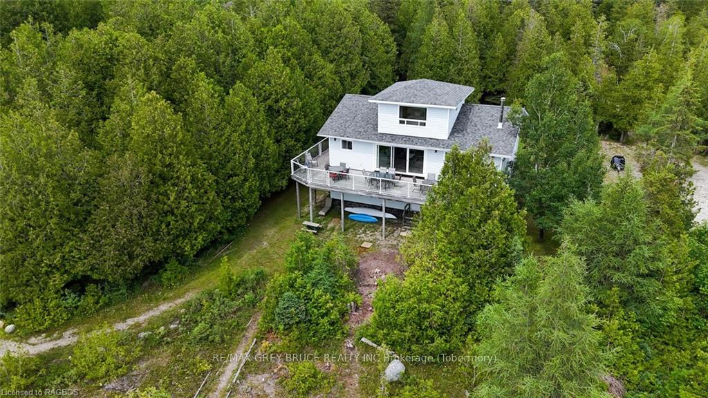 952 DORCAS BAY Road, Northern Bruce Peninsula, ON N0H 2R0