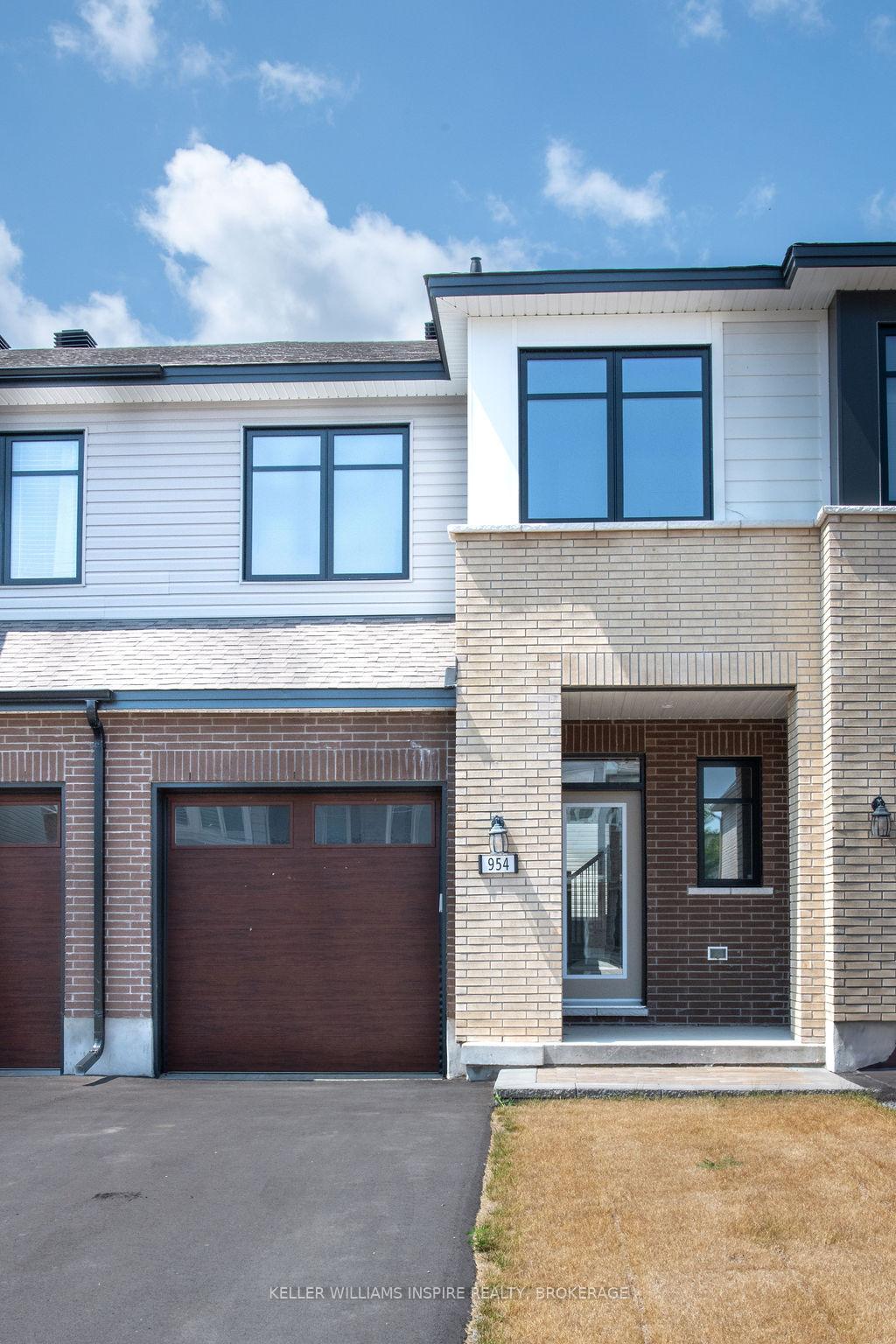 954 Stonewalk Drive, Kingston, ON K7P 0V6