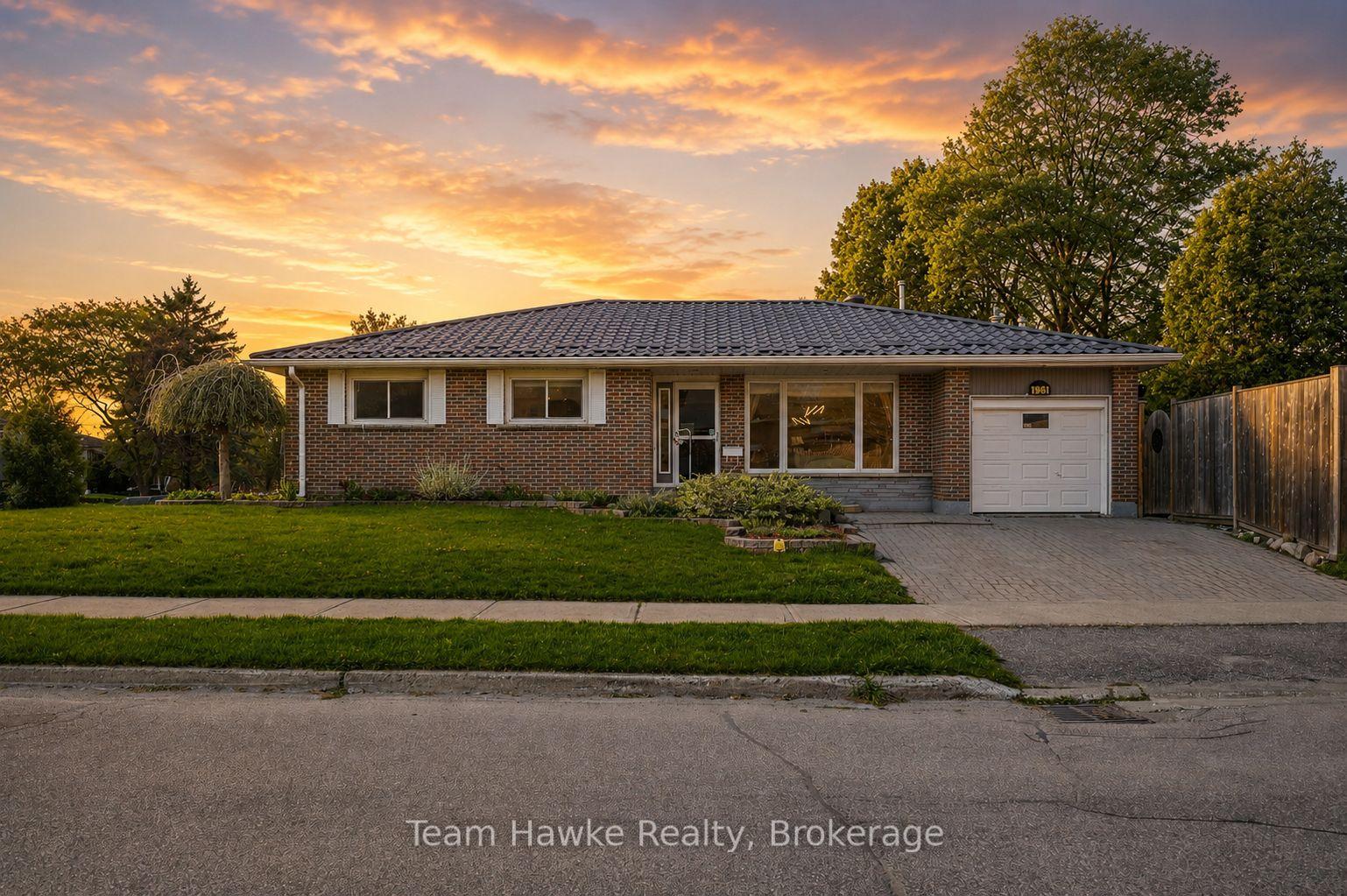 Midland Real Estate MLS® Listings & Houses For Sale