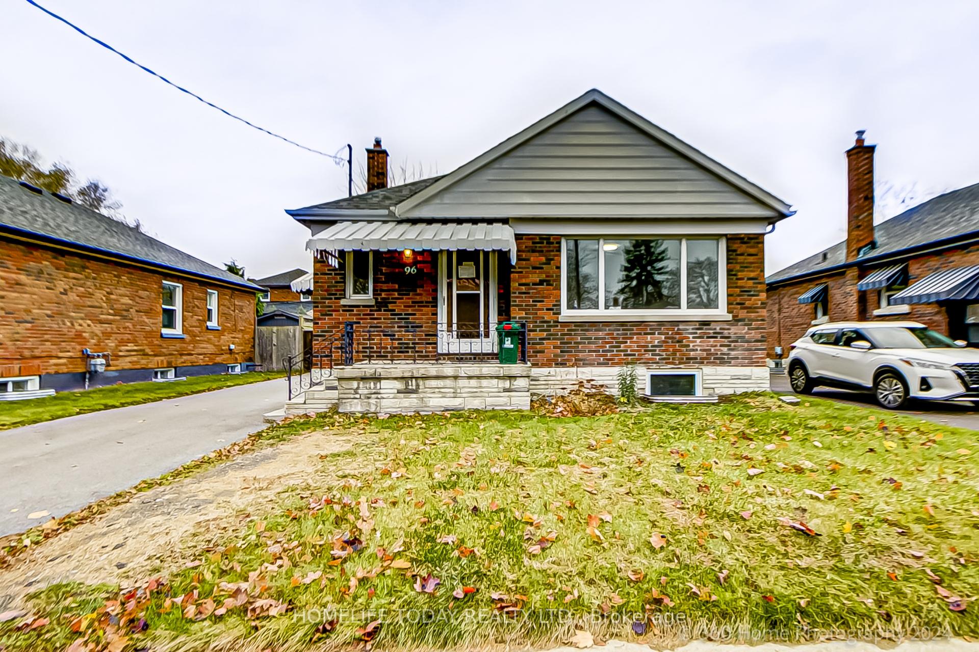 96 Oakes Avenue, Oshawa, ON L1G 6C6