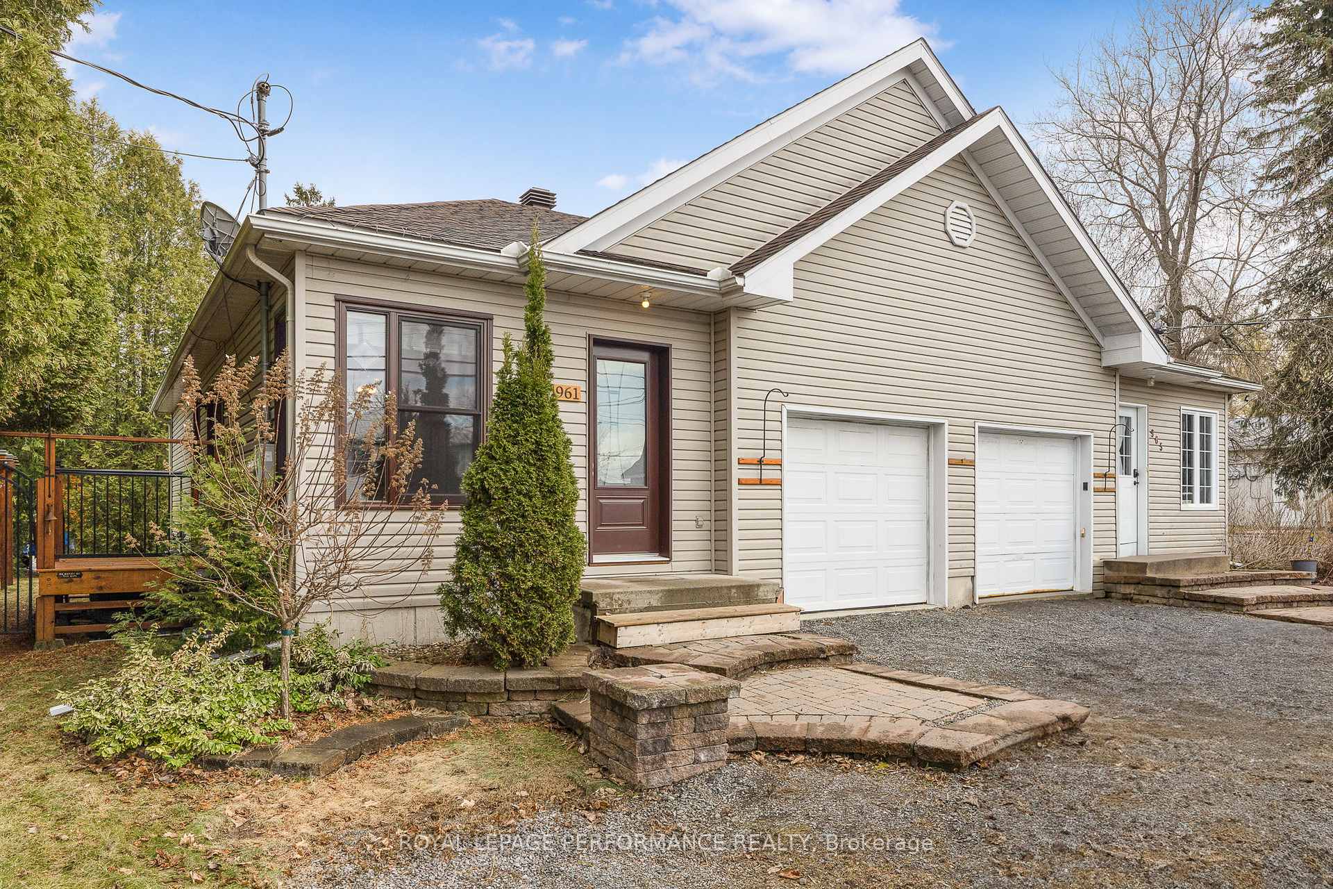 961 King Street, Champlain, ON K0B 1K0