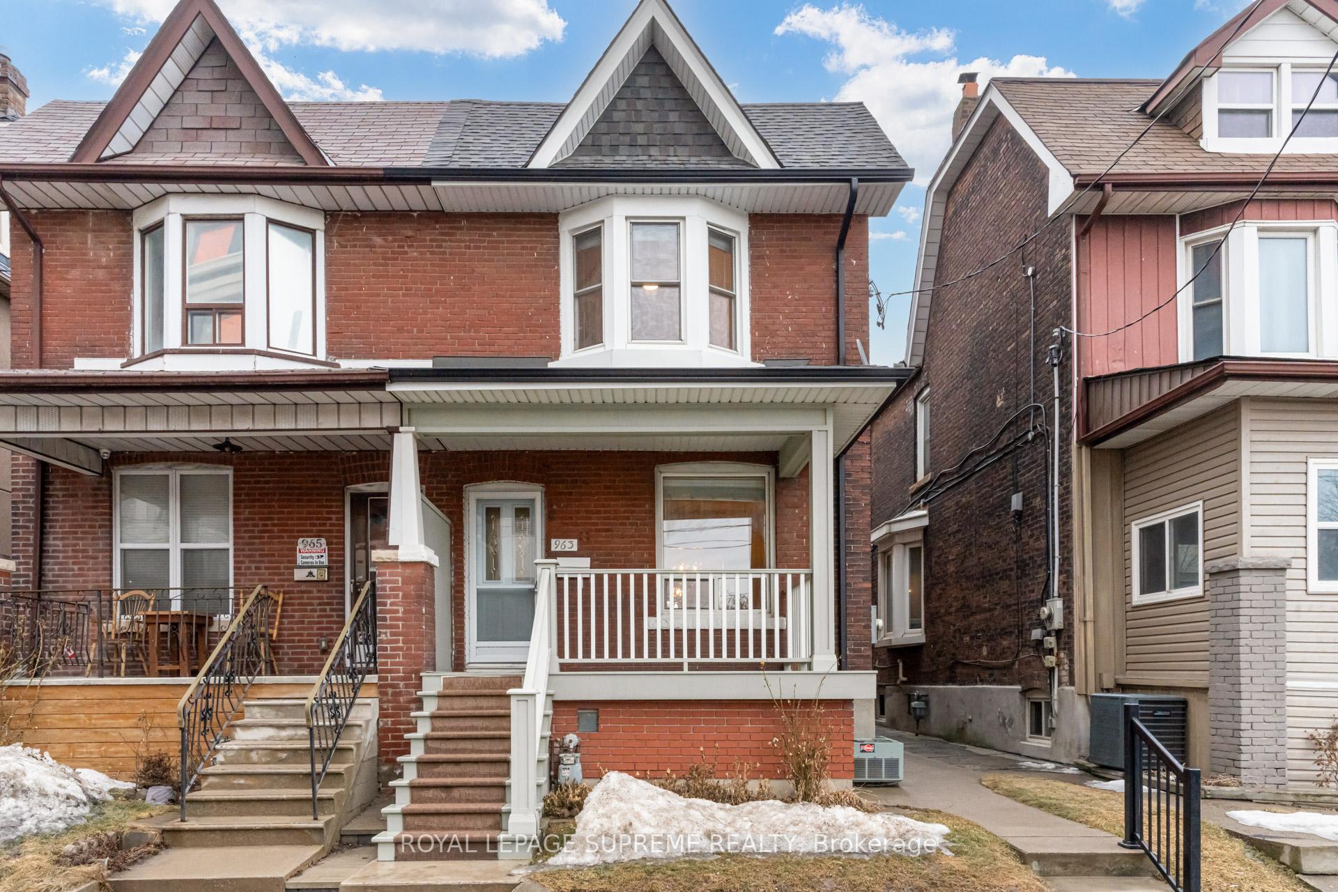 963 Dufferin Street, Toronto, ON M6H 4B2