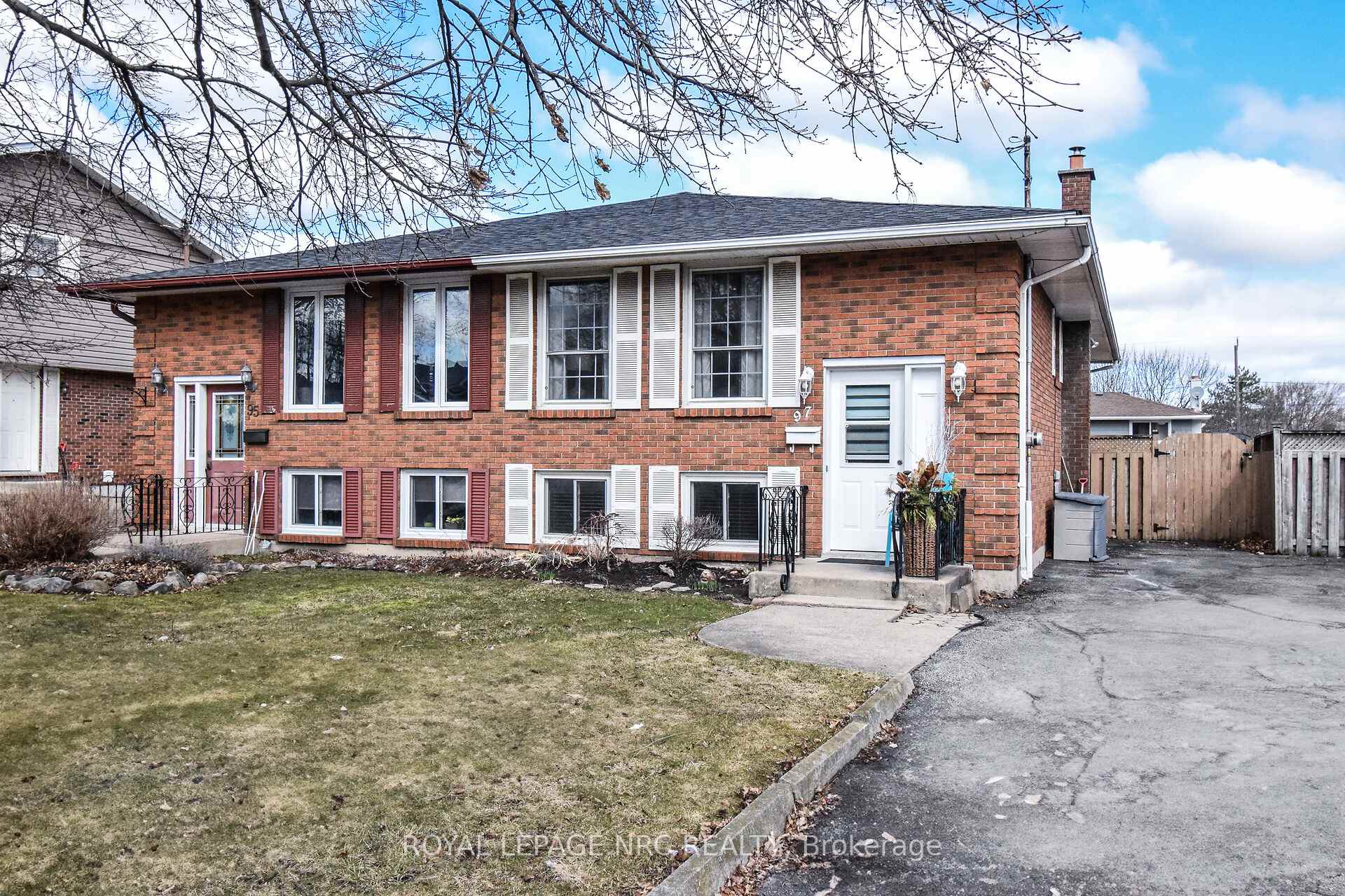 97 Green Maple Drive, St. Catharines, ON L2P 3P3