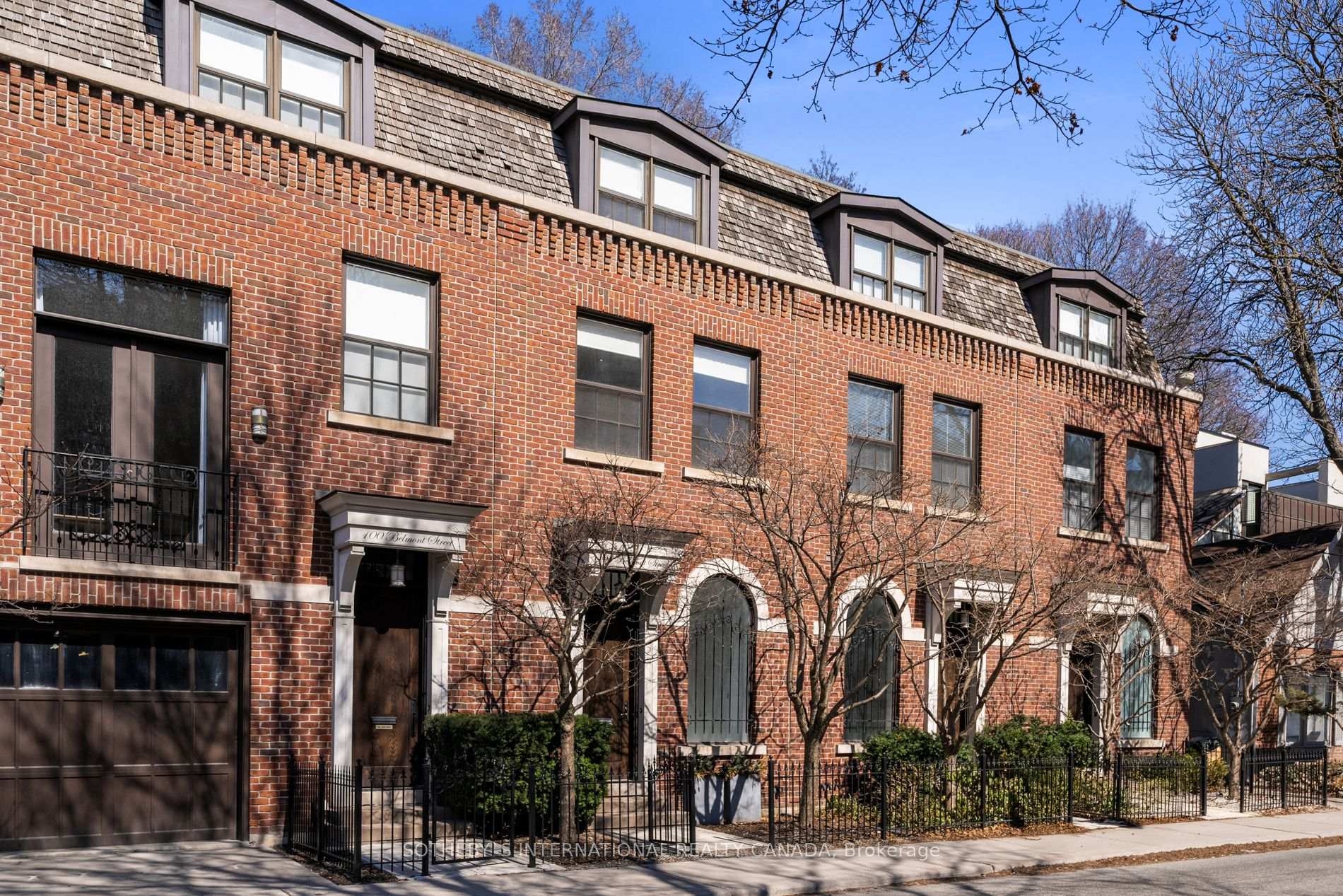 98 Belmont Street, Toronto, ON M5R 1P8
